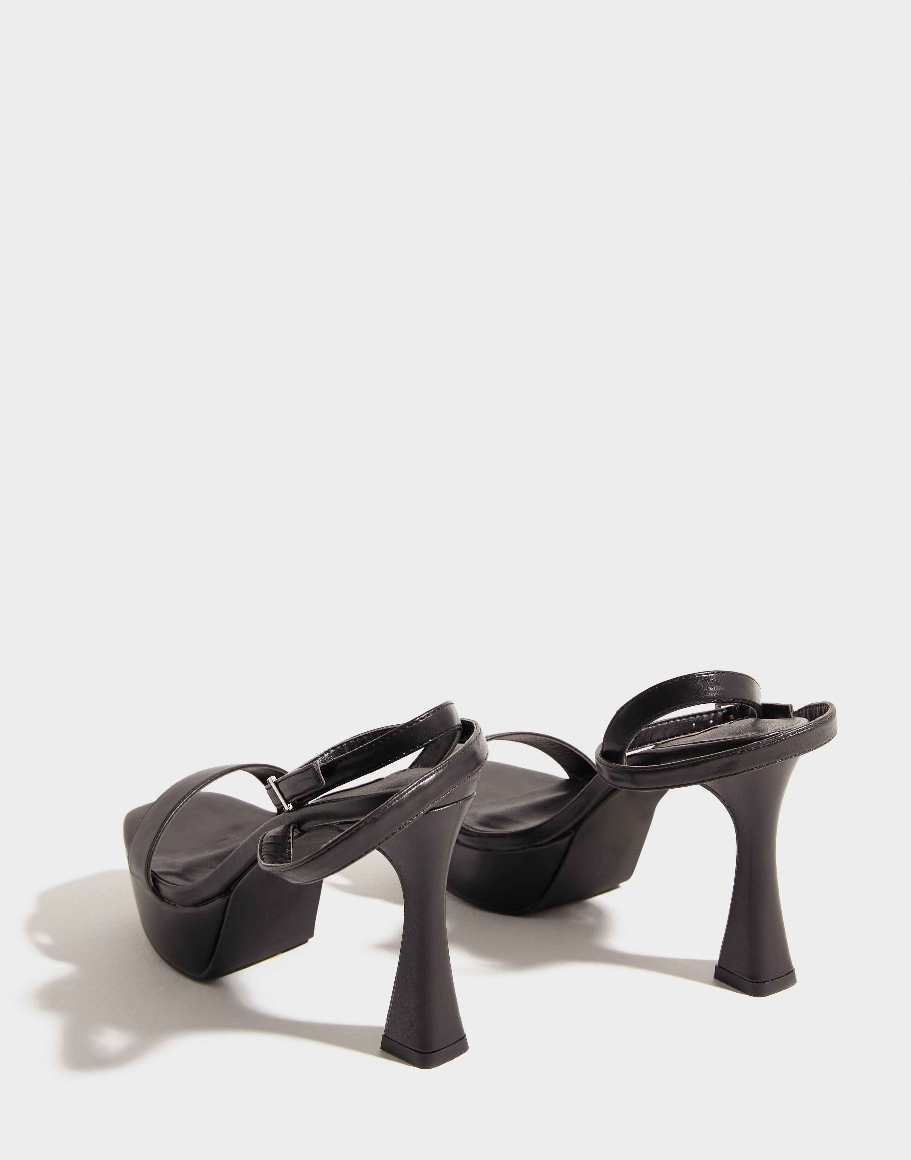 Buy Nelly Perfect Plateau Heel - Black | Nelly.com
