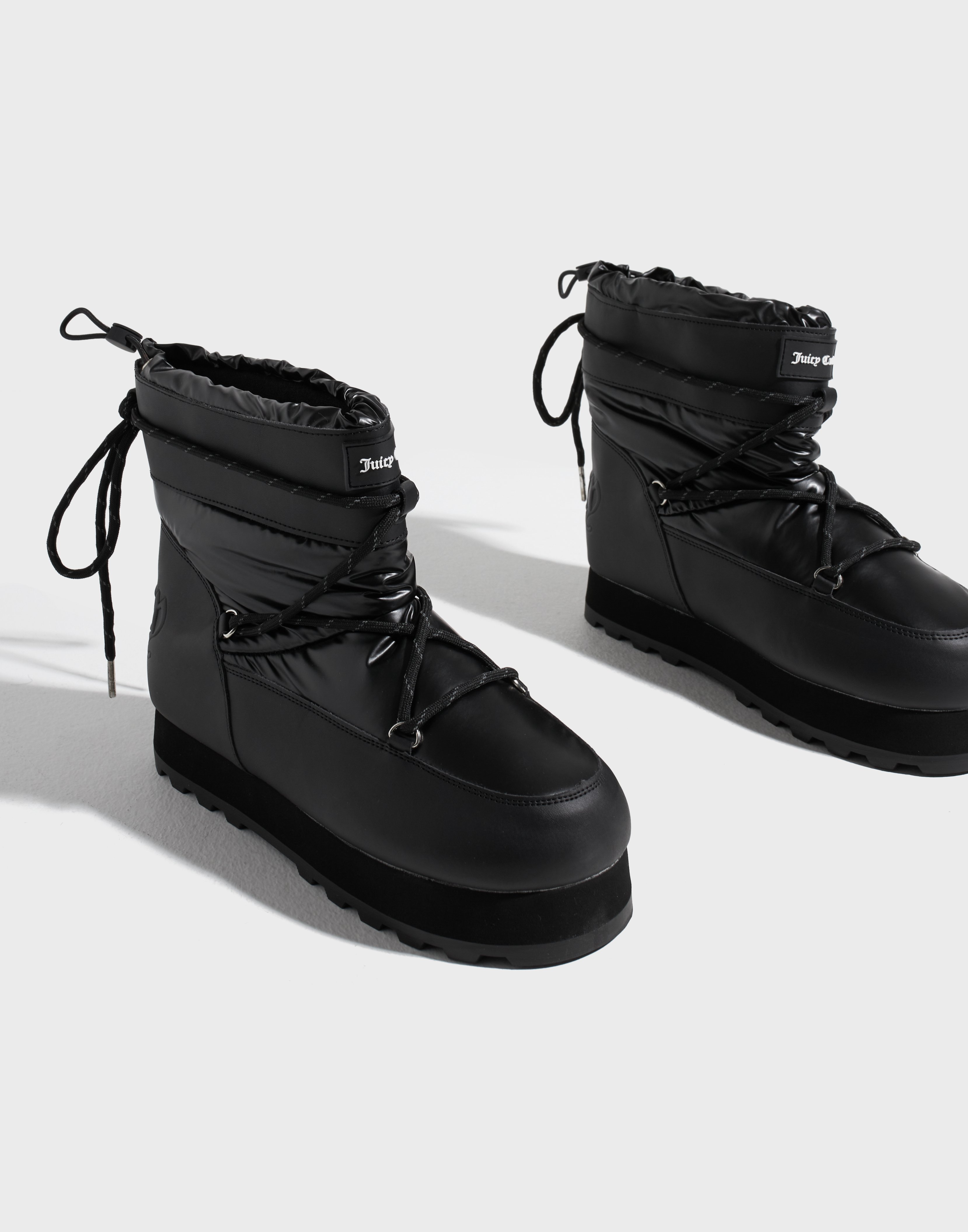 Köp Juicy Couture MARS BOOT - Black | Nelly.com