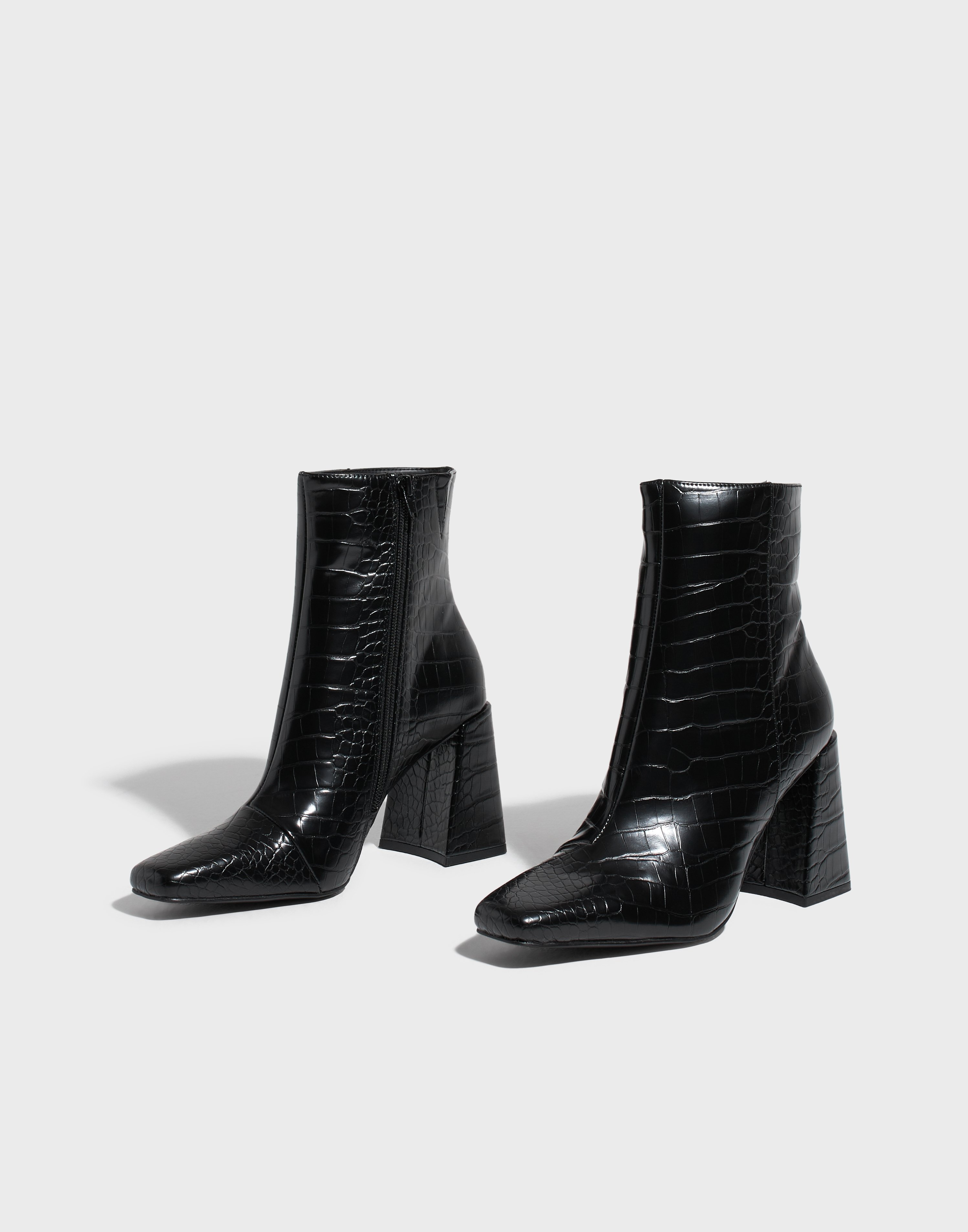 Kjøp Vero Moda VMMEISE BOOT - Black | Nelly.com