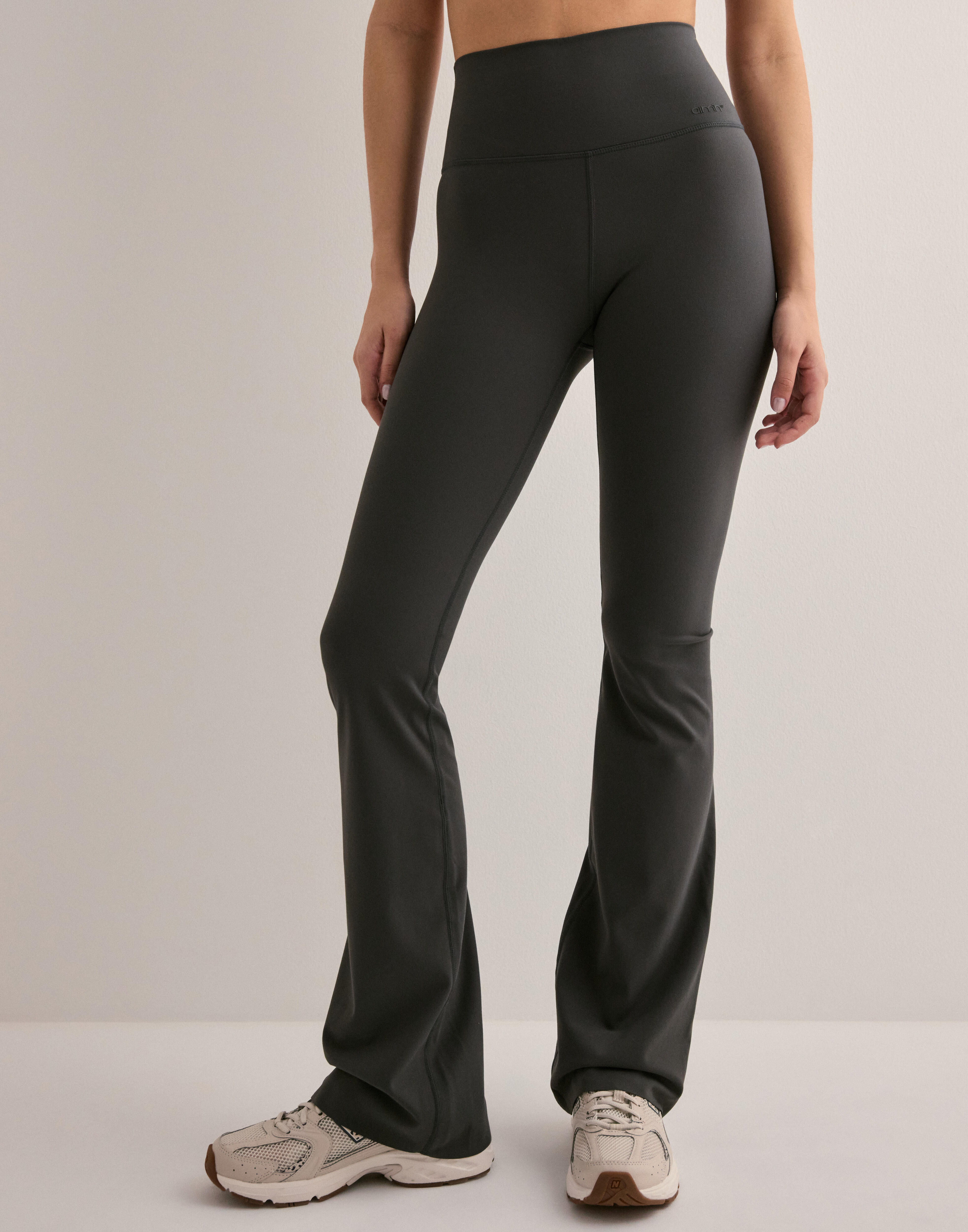 Kjøp Aim'n Sense Flare Tights - Shadow Gray | Nelly.com