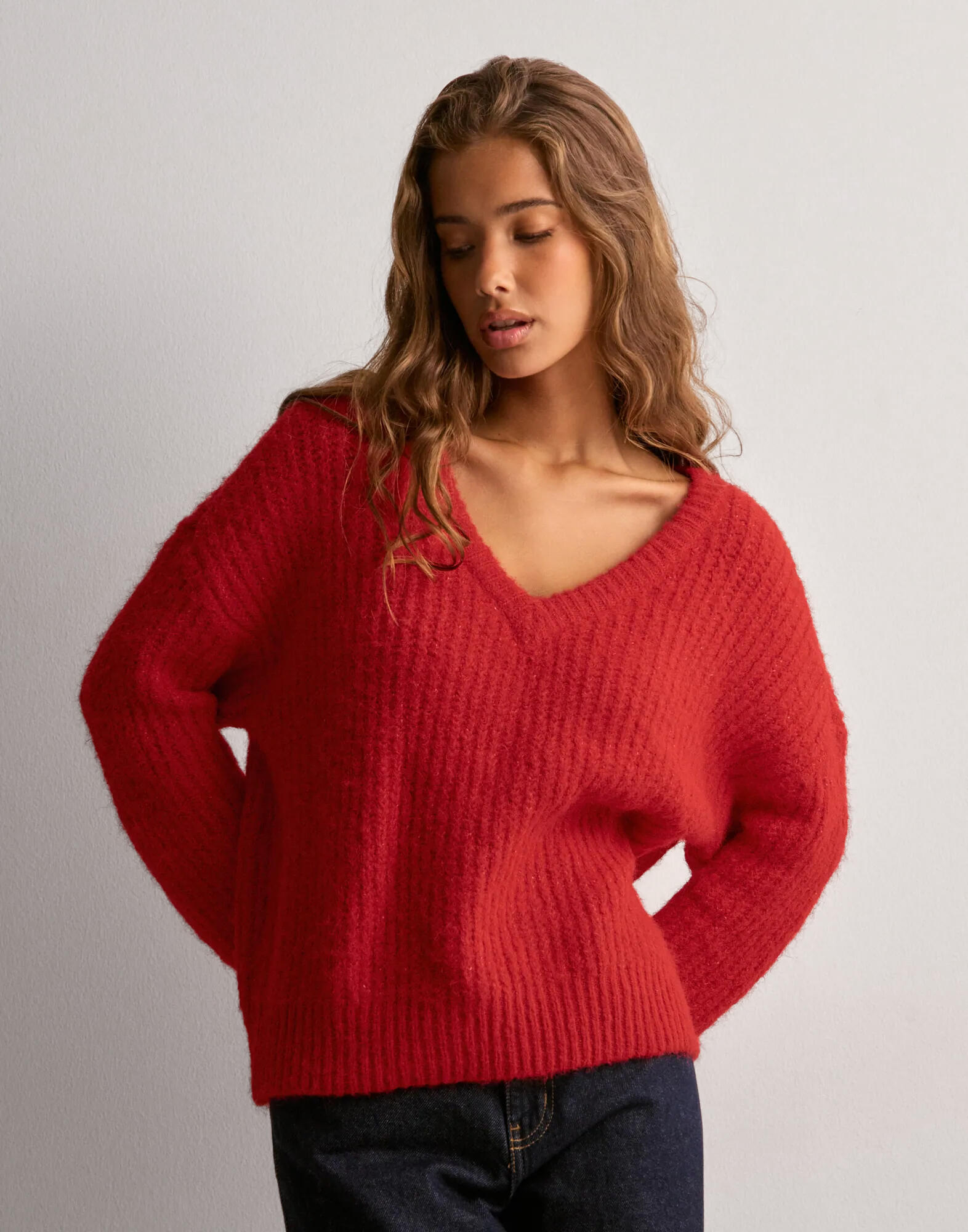 Kjøp OBJECT OBJMILU LS LO V-NECK KNIT E AU 24 - Flame Scarlet | Nelly.com