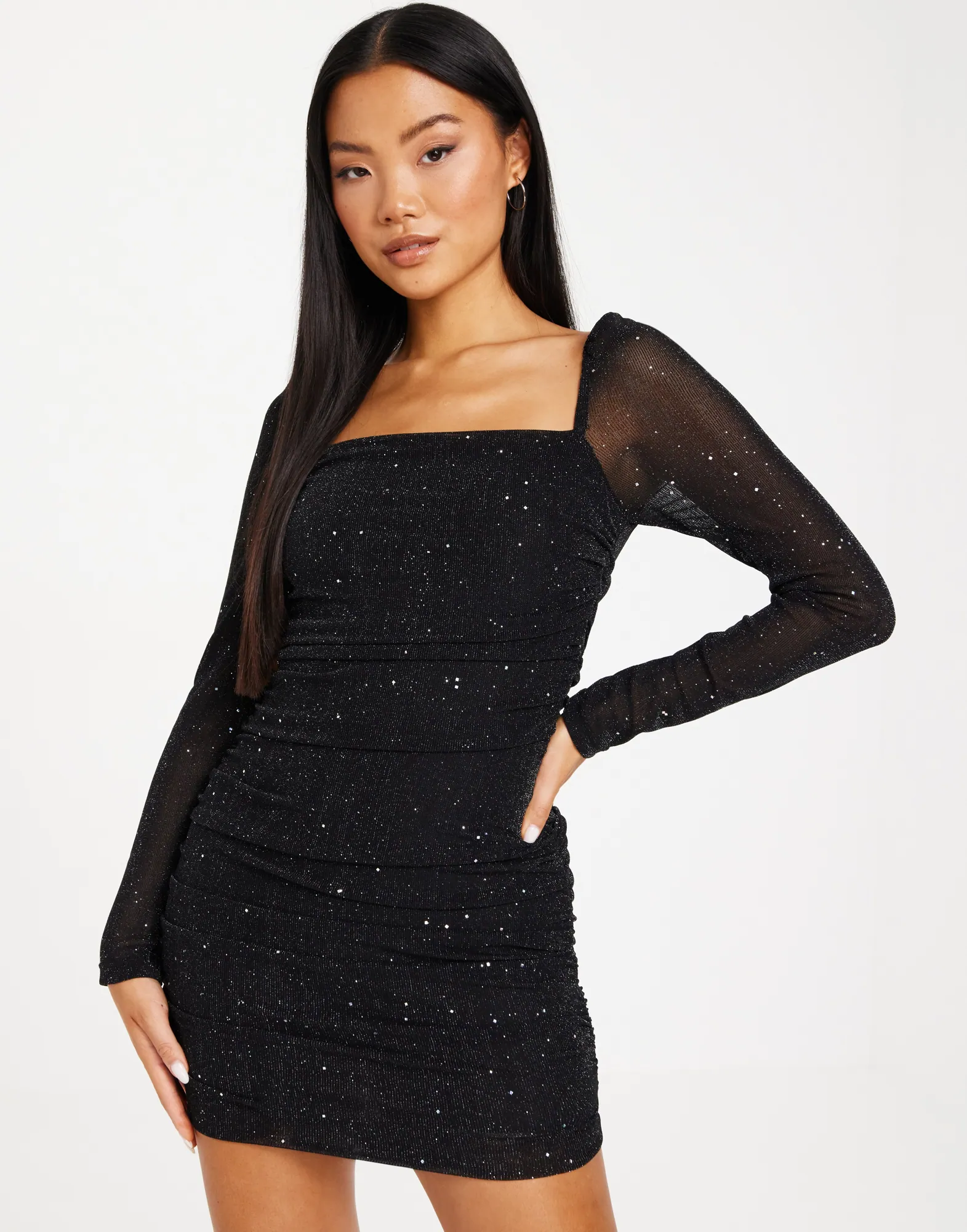 Buy Kiss The Sky Ruched LS Mini Dress - Black | Nelly.com