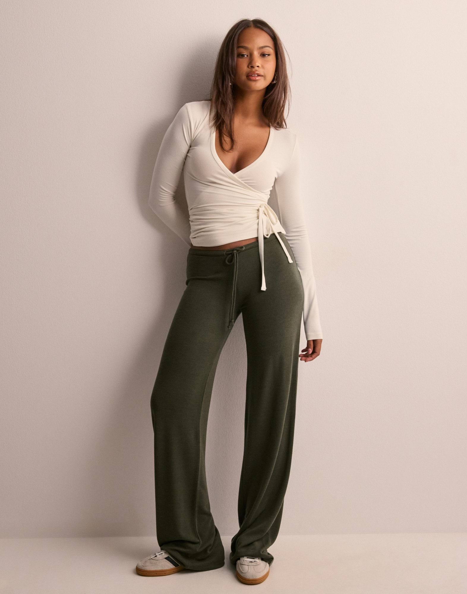 Buy Nelly My Chill Pants - Olive | Nelly.com