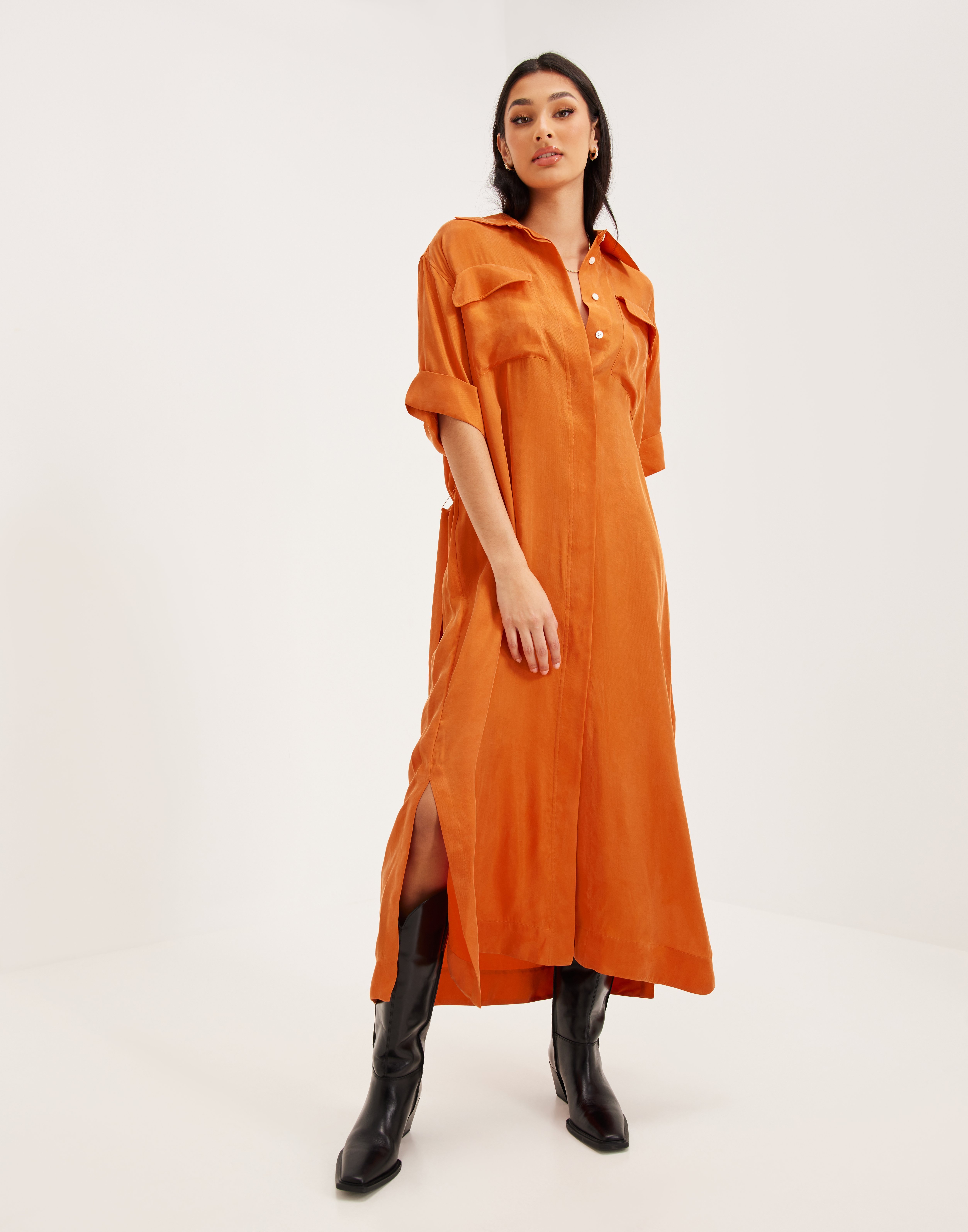 Köp Gant REL SS FLAP POCKET SHIRT DRESS - Pumpkin | Nelly.com