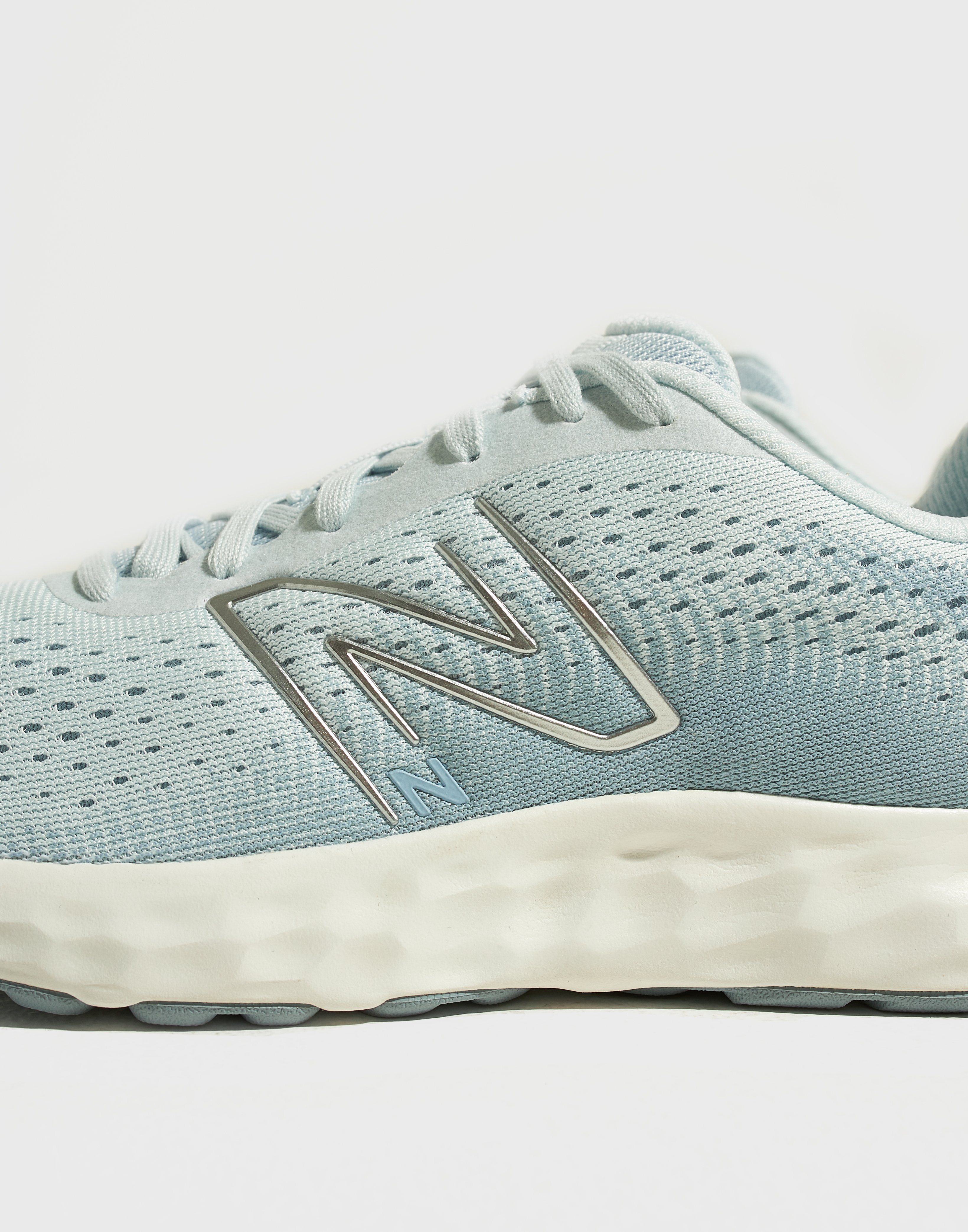 Köp New Balance New Balance 520v8 - Ice Blue | Nelly.com