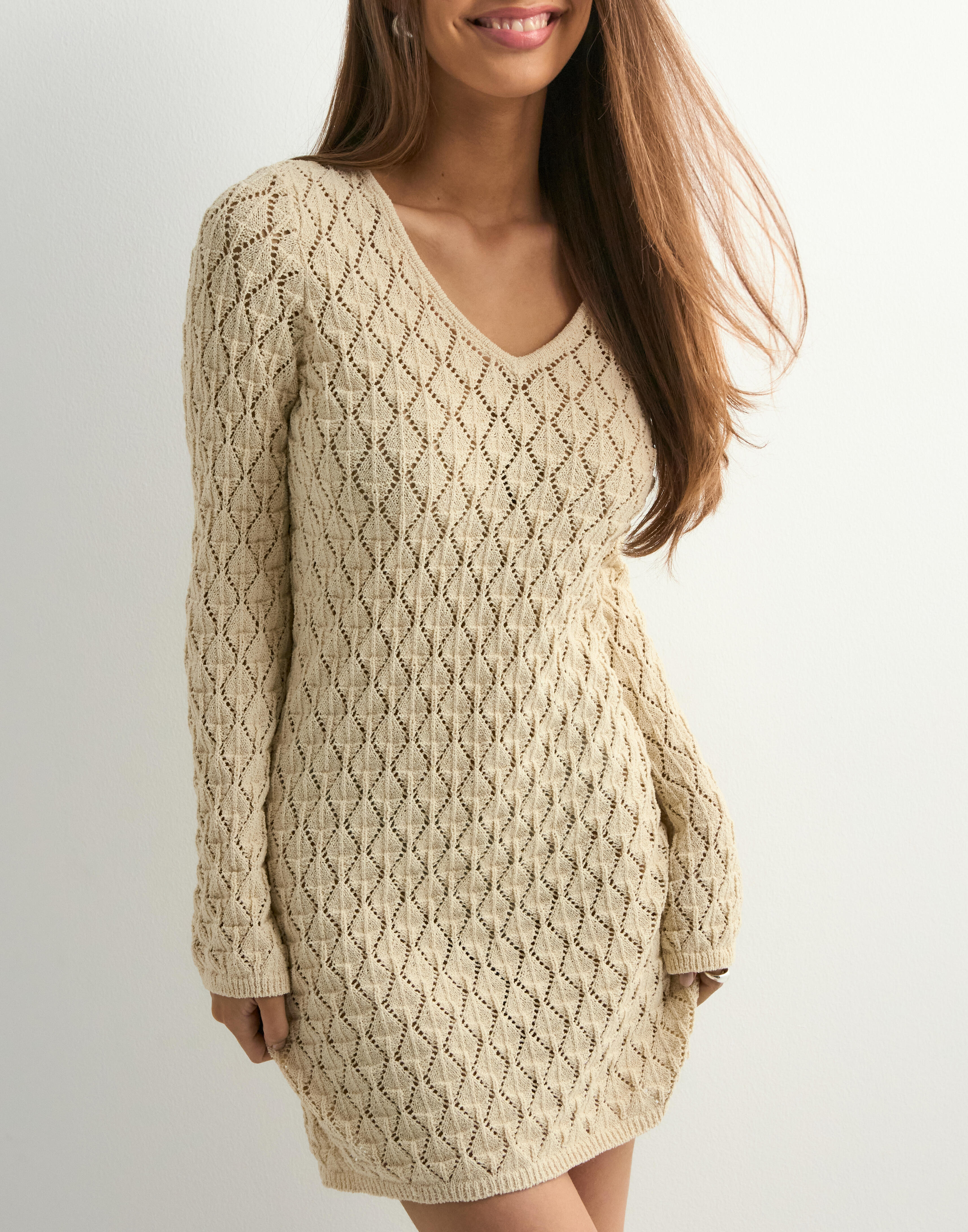 Buy Vero Moda VMRANI LS V-NECK SHORT KNIT DRESS V - Birch | Nelly.com
