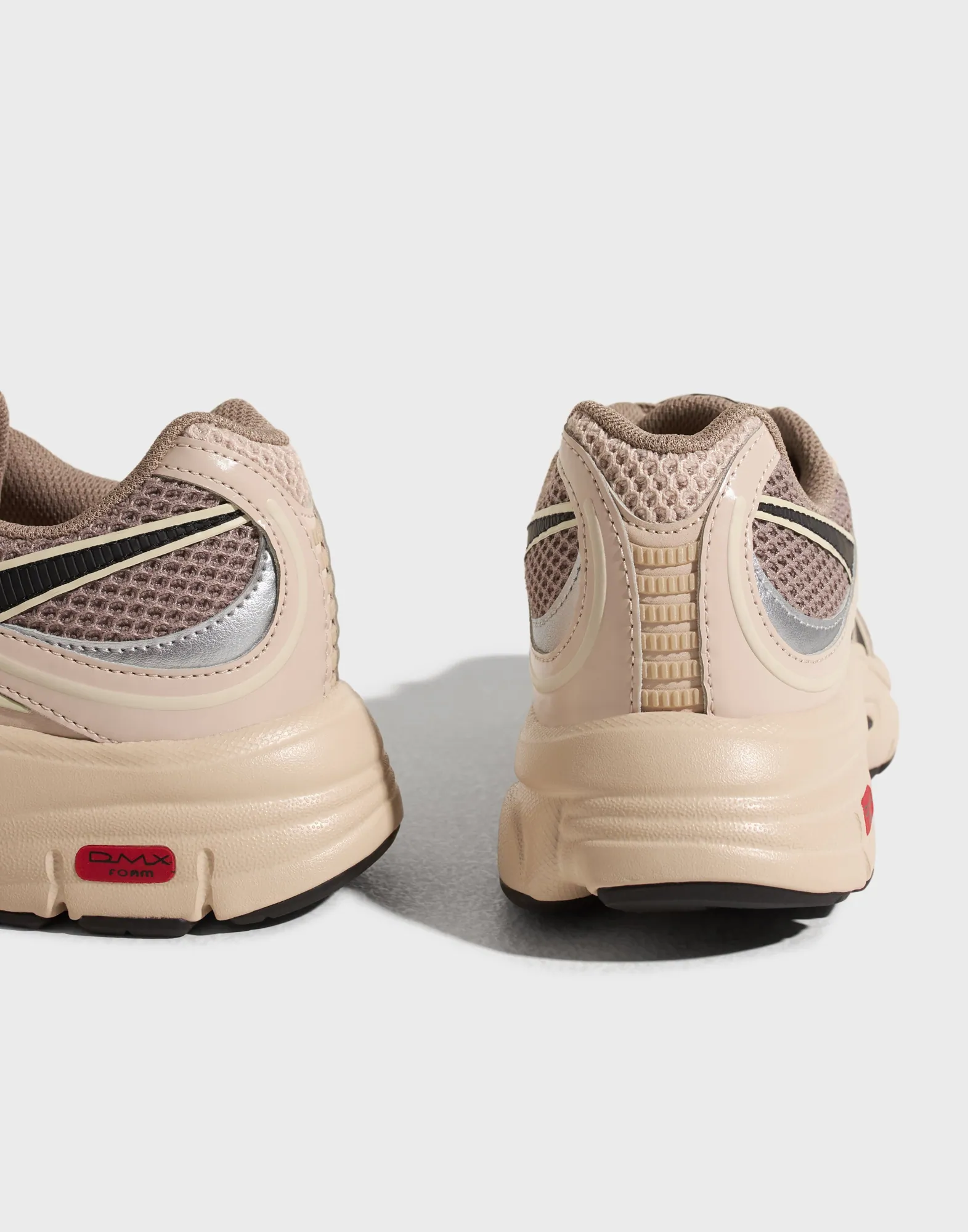 Kjøp Reebok Classics RBK PREMIER ROAD PLUS VI - Beige | Nelly.com