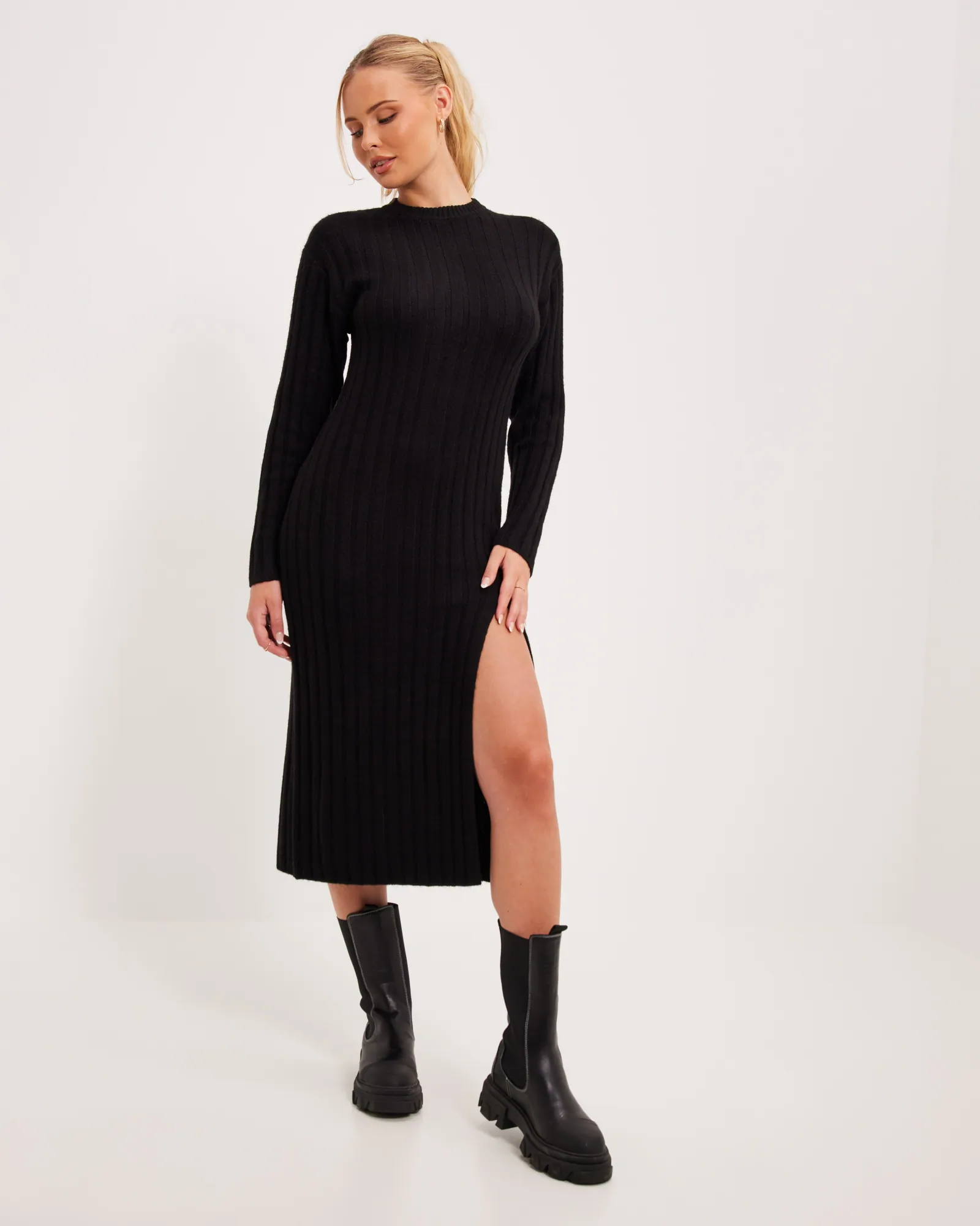 Buy Nelly Everyday Long Knit Dress - Black | Nelly.com