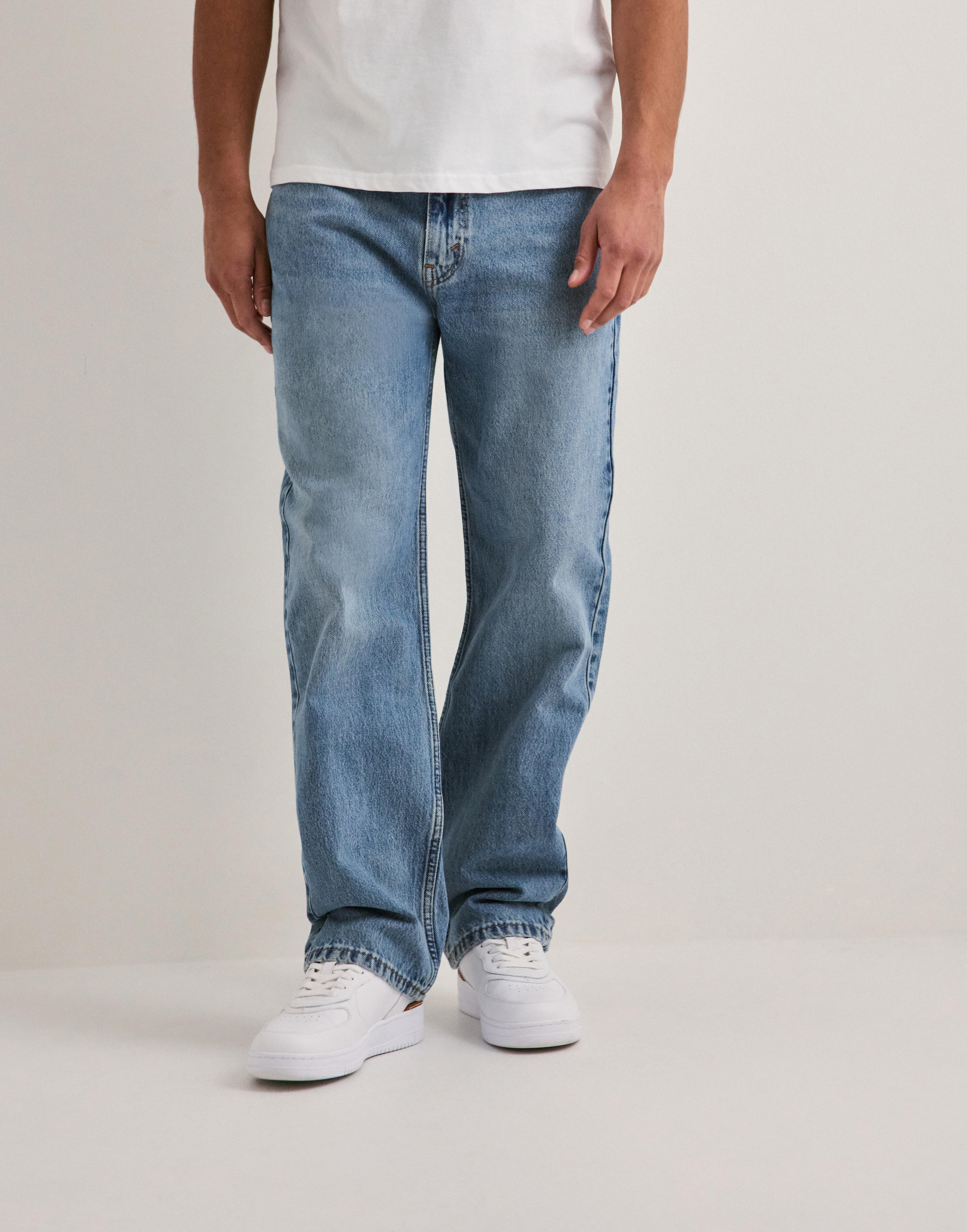 Buy Levi's 565 Loose Straight Mellow Morn - *NY*Med Indigo | NLYMAN