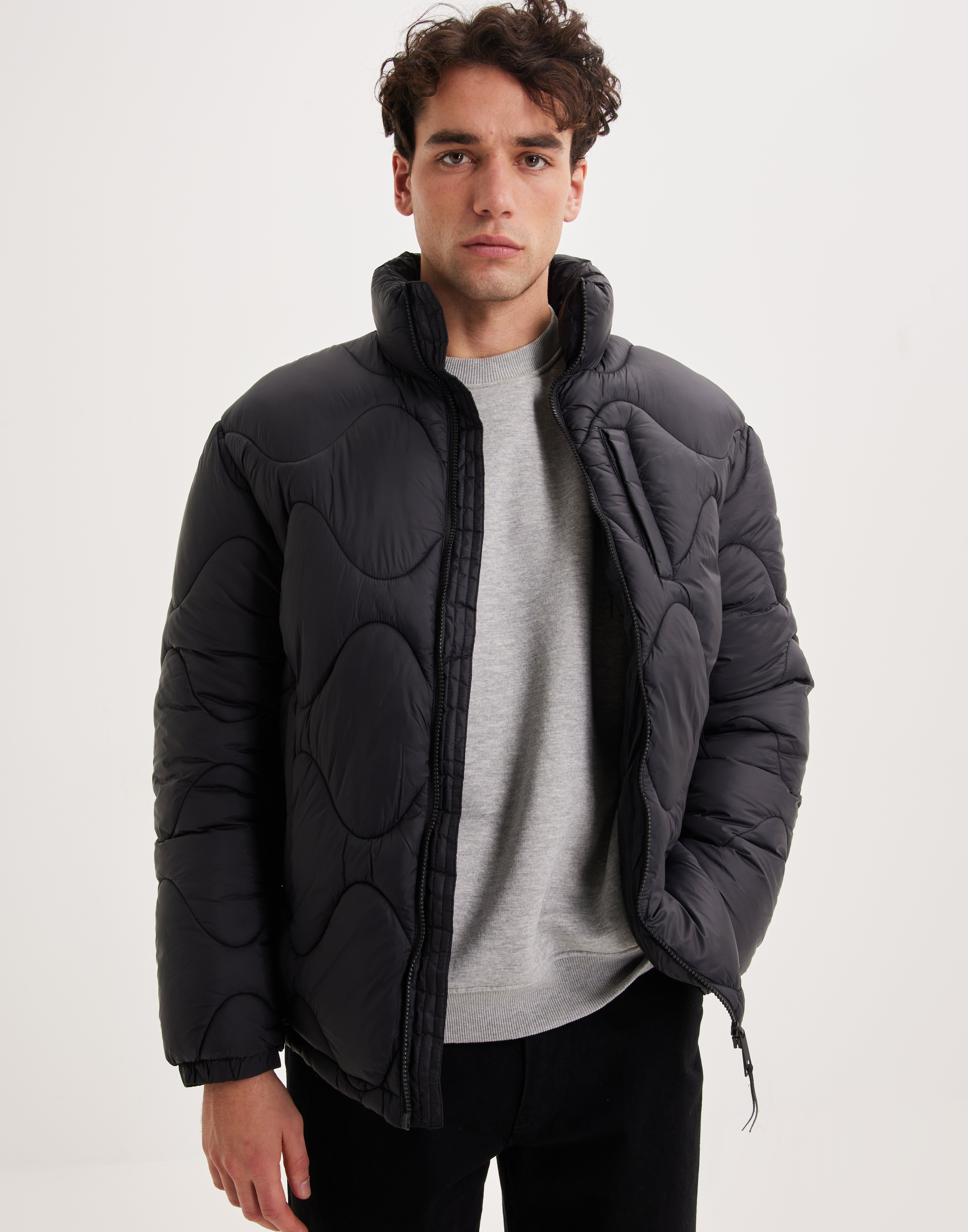 Köp Selected Homme SLHAVON PUFFER JACKET W - Black | NLYMAN