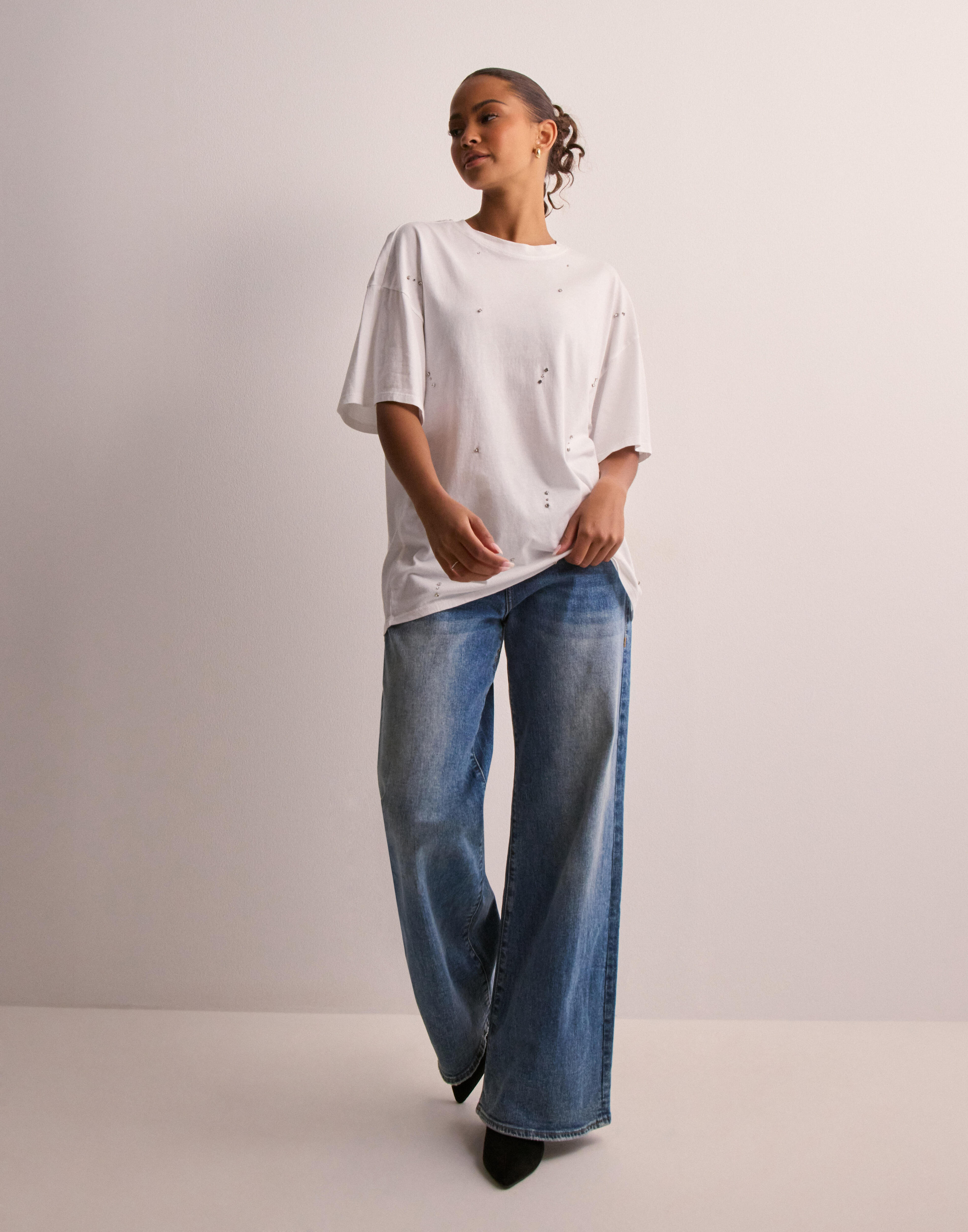 Køb Only ONLLUCY LIFE S/S BLING TOP BOX JRS - RU1X | Nelly.com