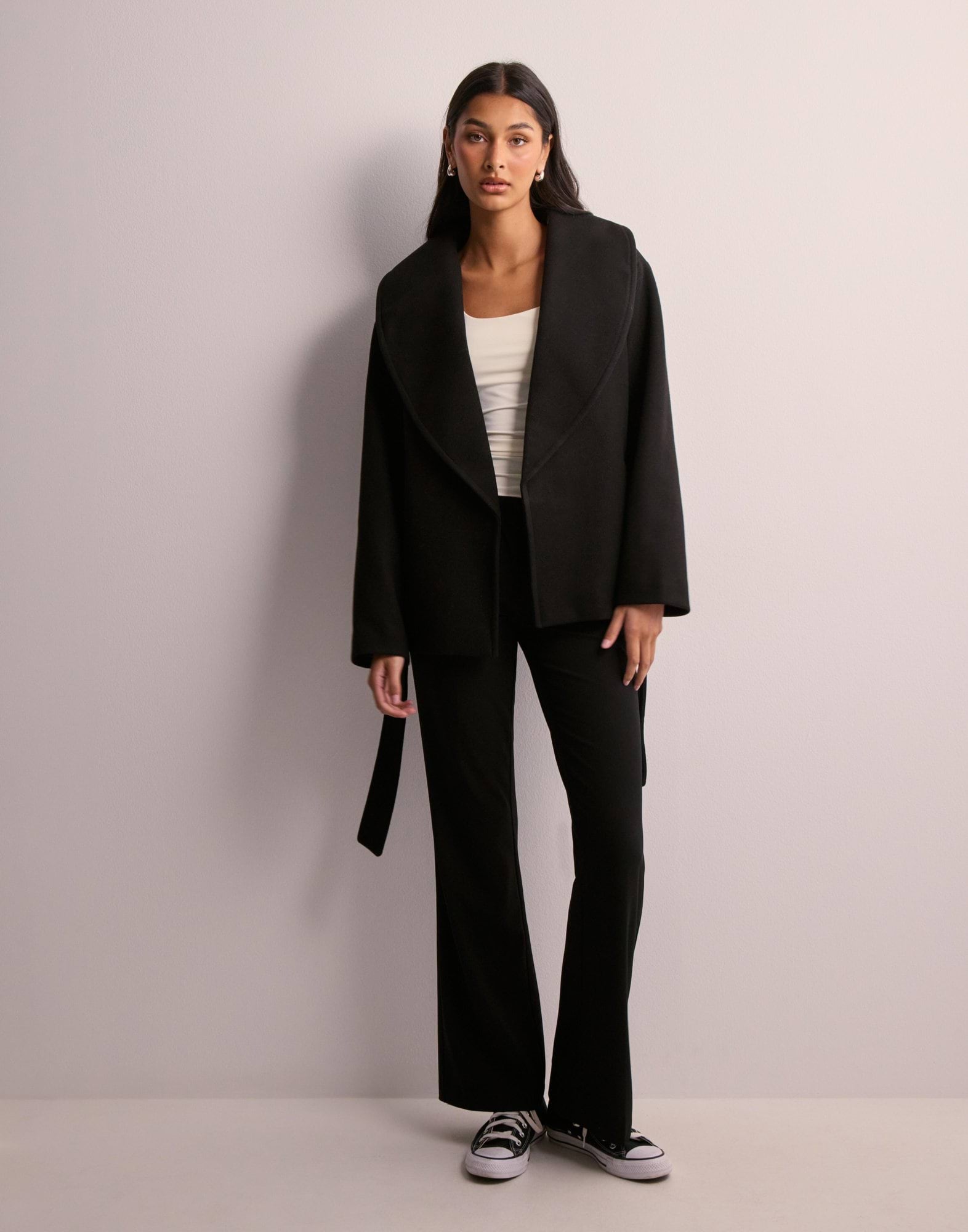 Kjøp Vero Moda VMANNE BERGEN JACKET LCS - Black | Nelly.com