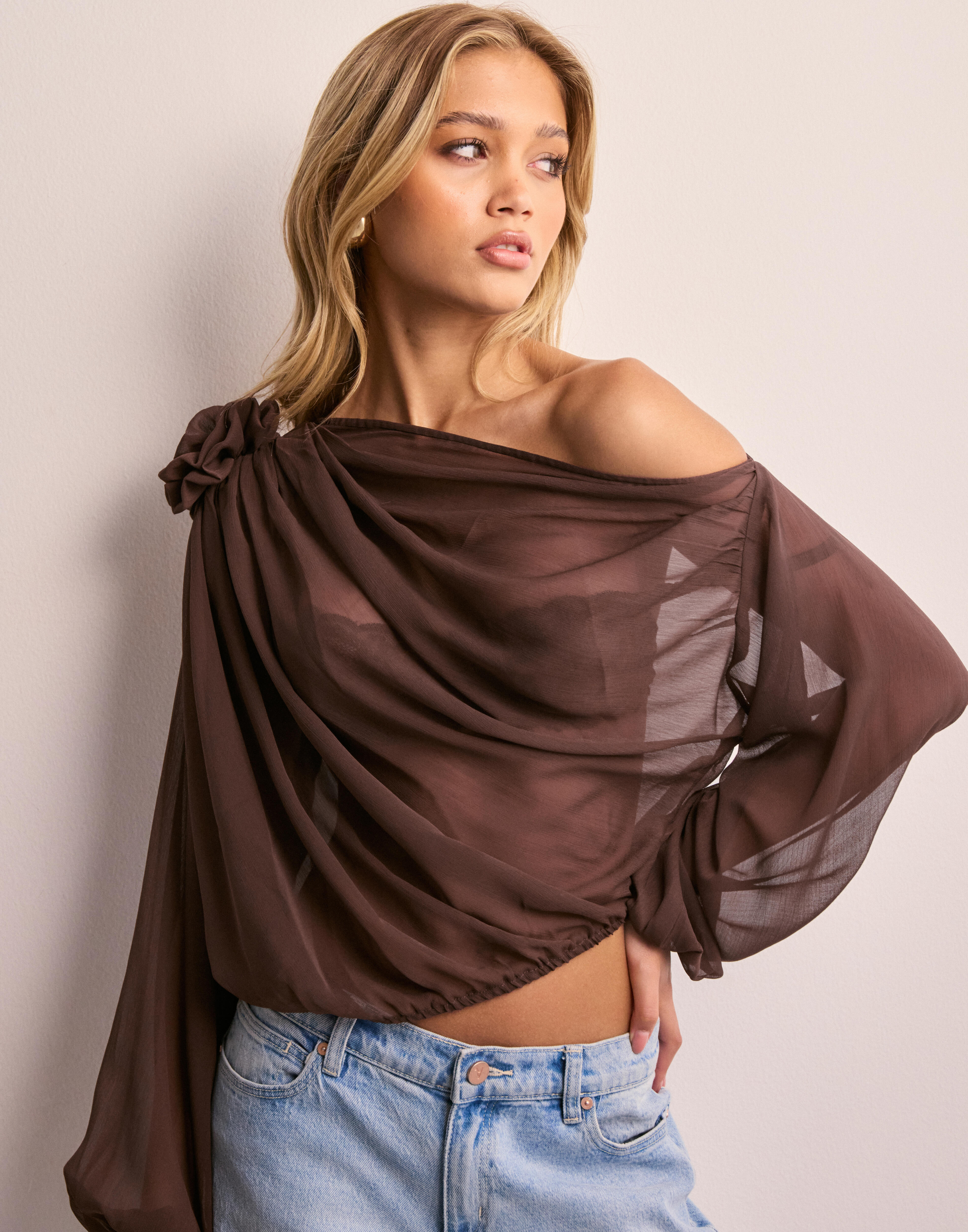 Buy Nelly Rose Volume Blouse - Brown | Nelly.com