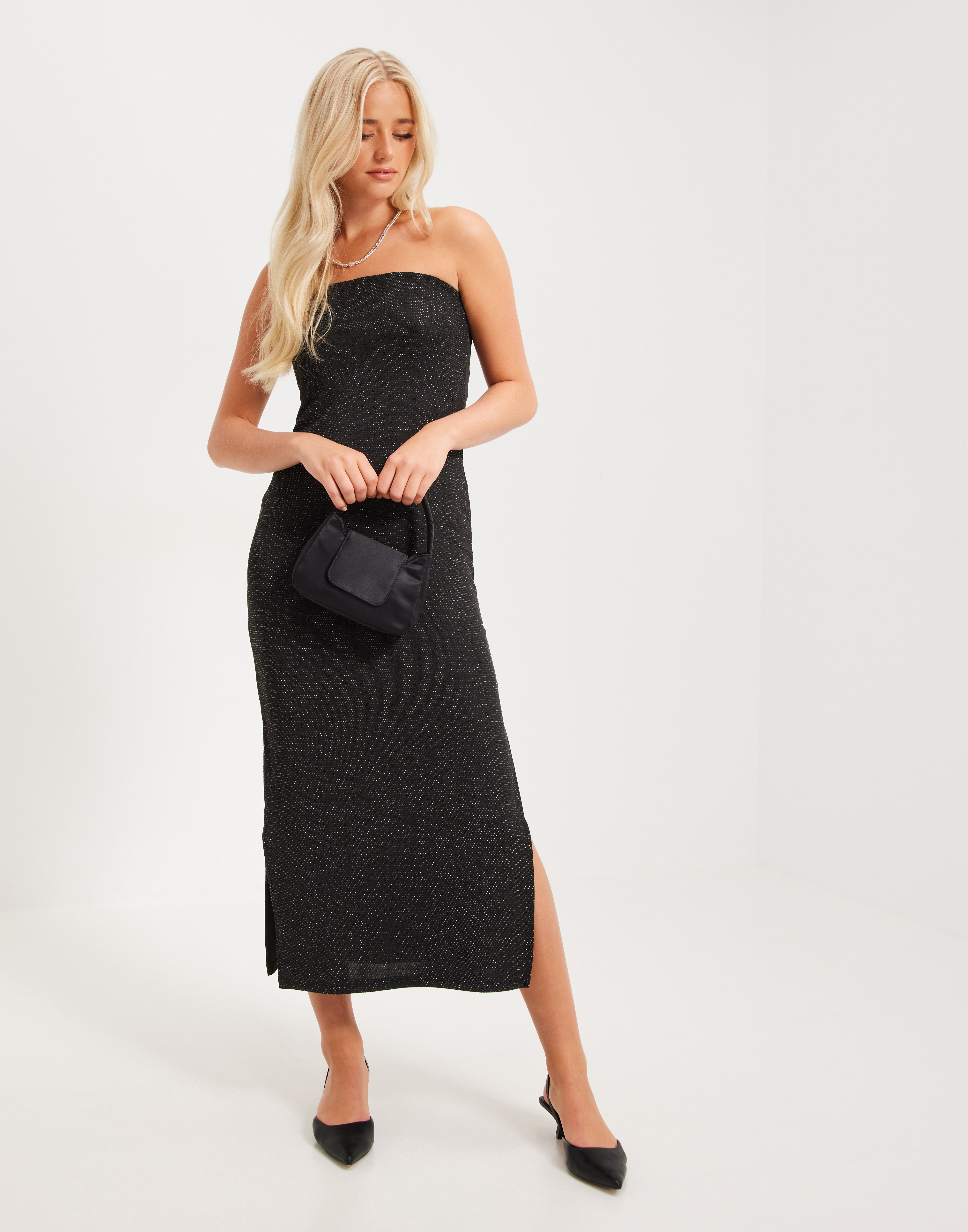 Köp Vero Moda VMKANVA TUBE CALF DRESS JRS - Black Silver Lurex | Nelly.com