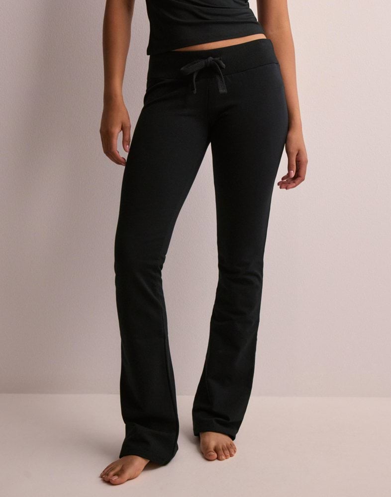 Köp Nelly Cozy Chill Pants - Black | Nelly.com
