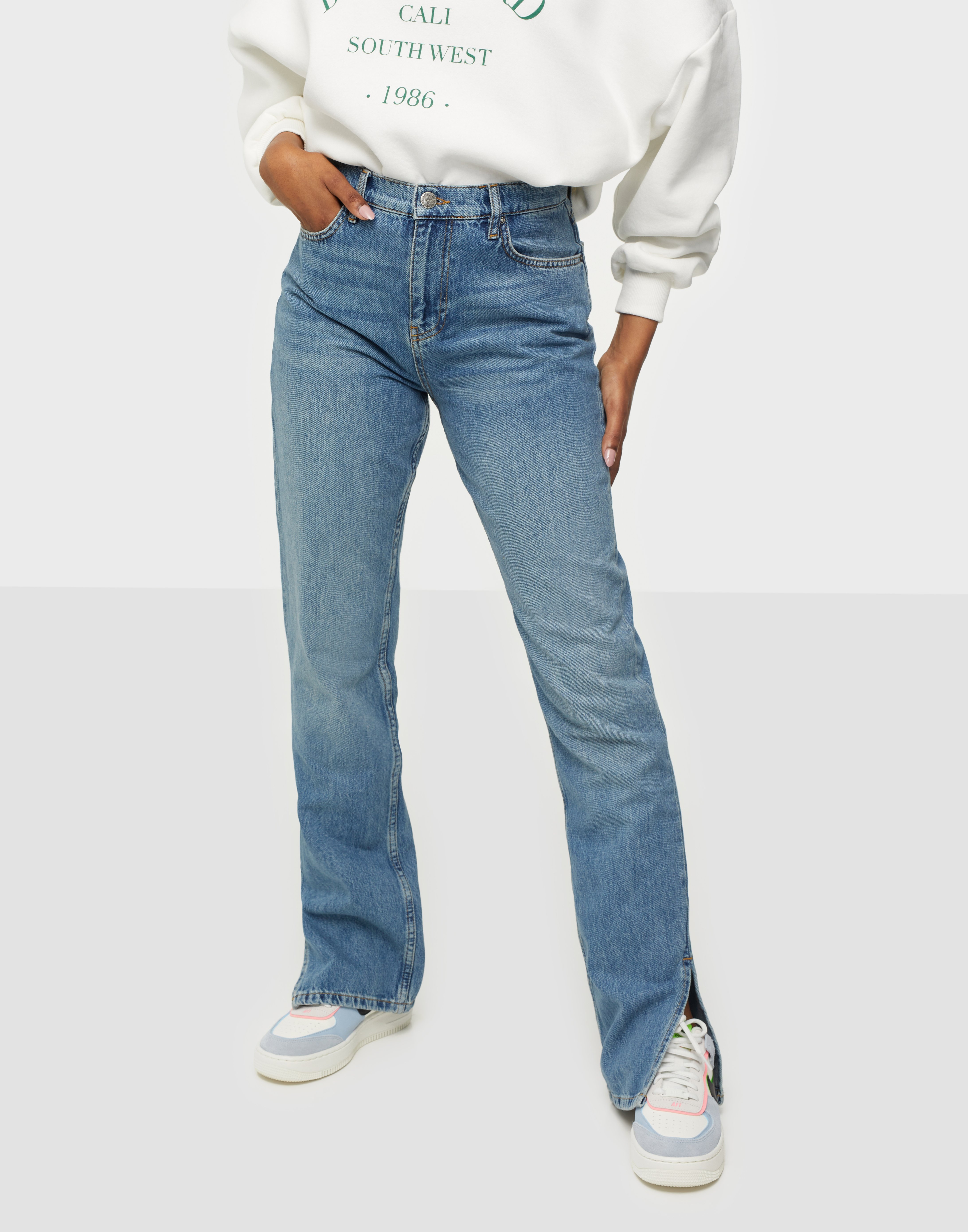 Buy Nelly Cheeky Fit Slit Denim - Blue | Nelly.com