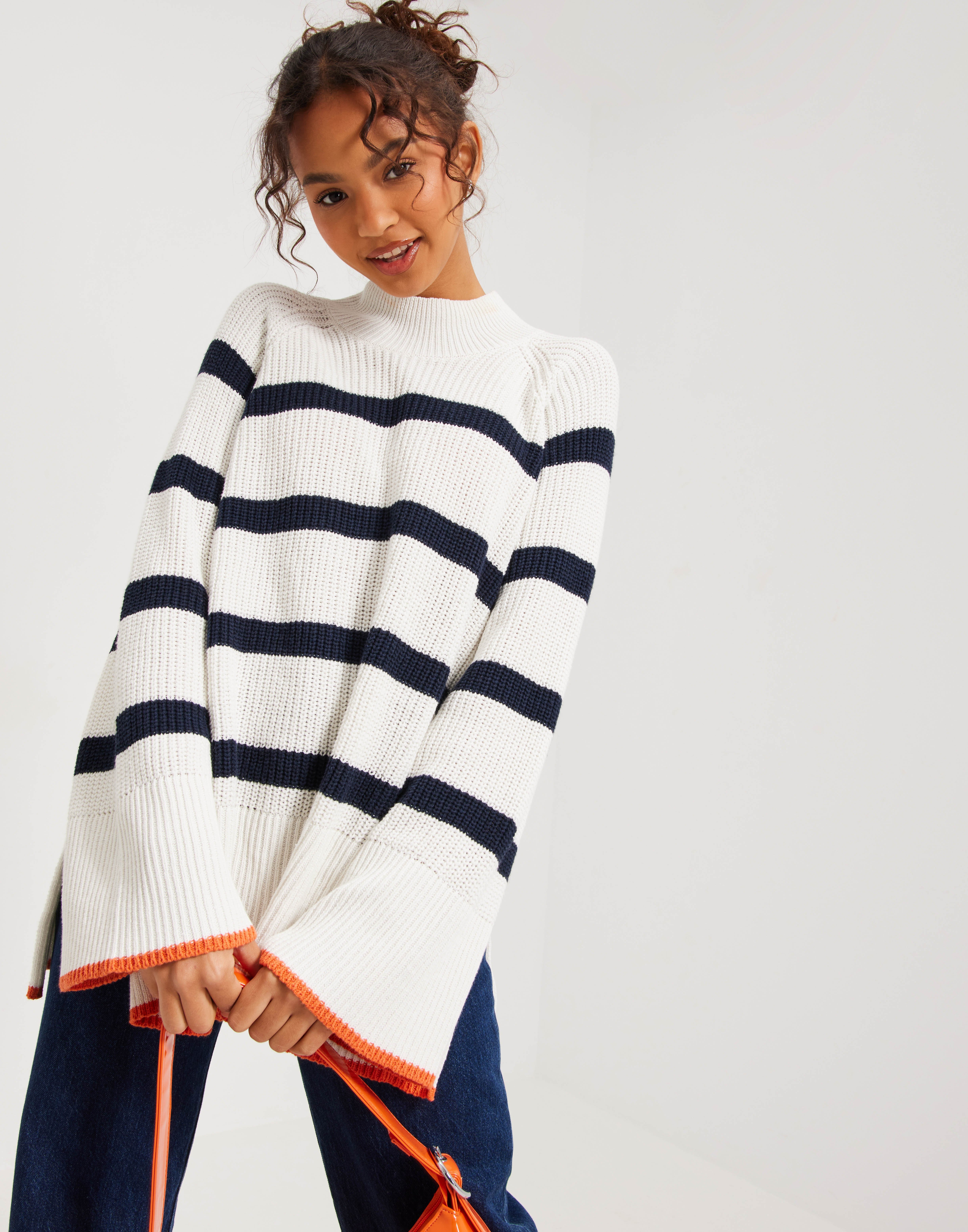 Köp Pieces PCBAIA LS OVERSIZE HIGH NECK KNIT B - Cloud Dancer Sky ...