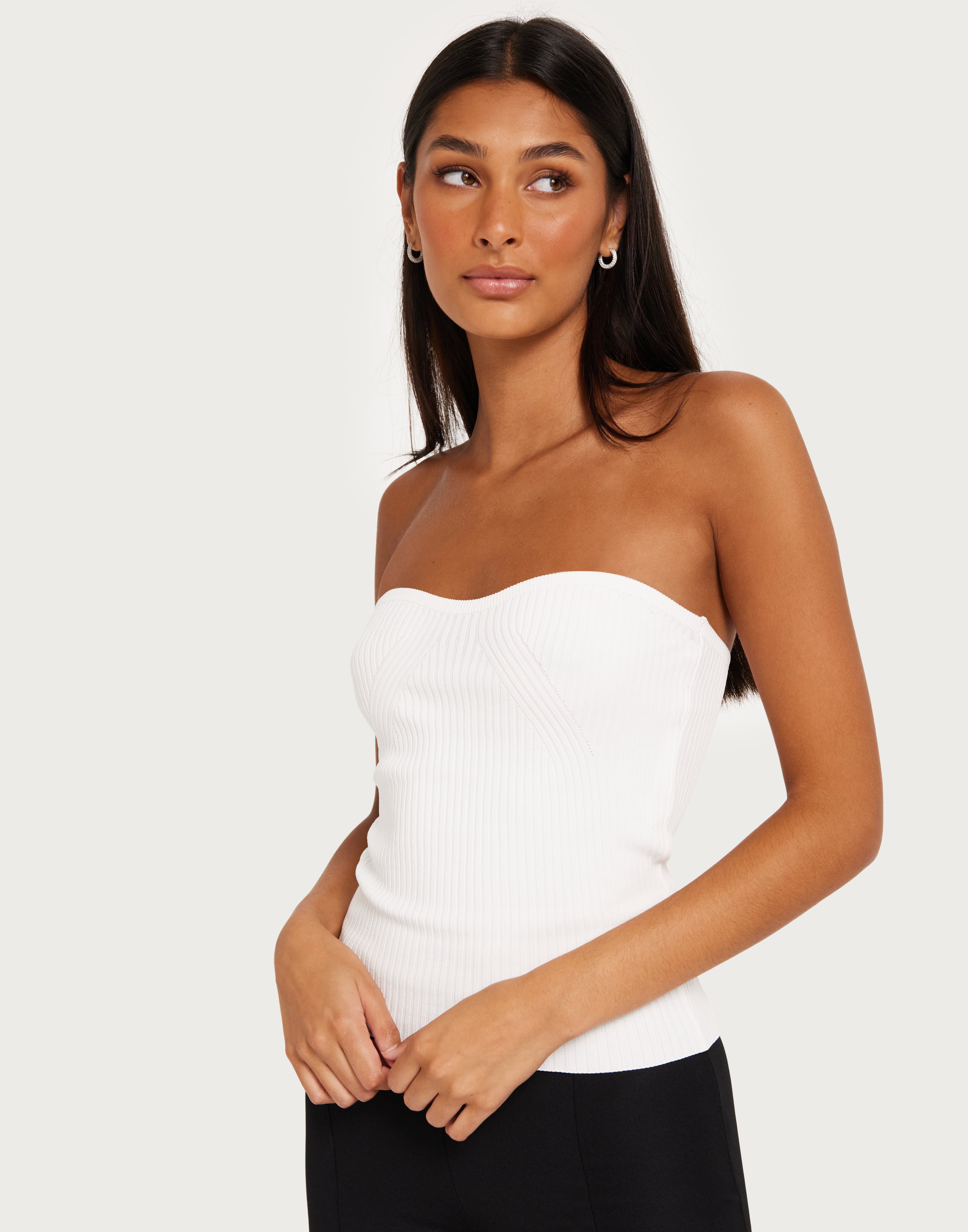 Köp Only ONLLISA SL SWEETHEART TOP KNT - Cloud Dancer | Nelly.com