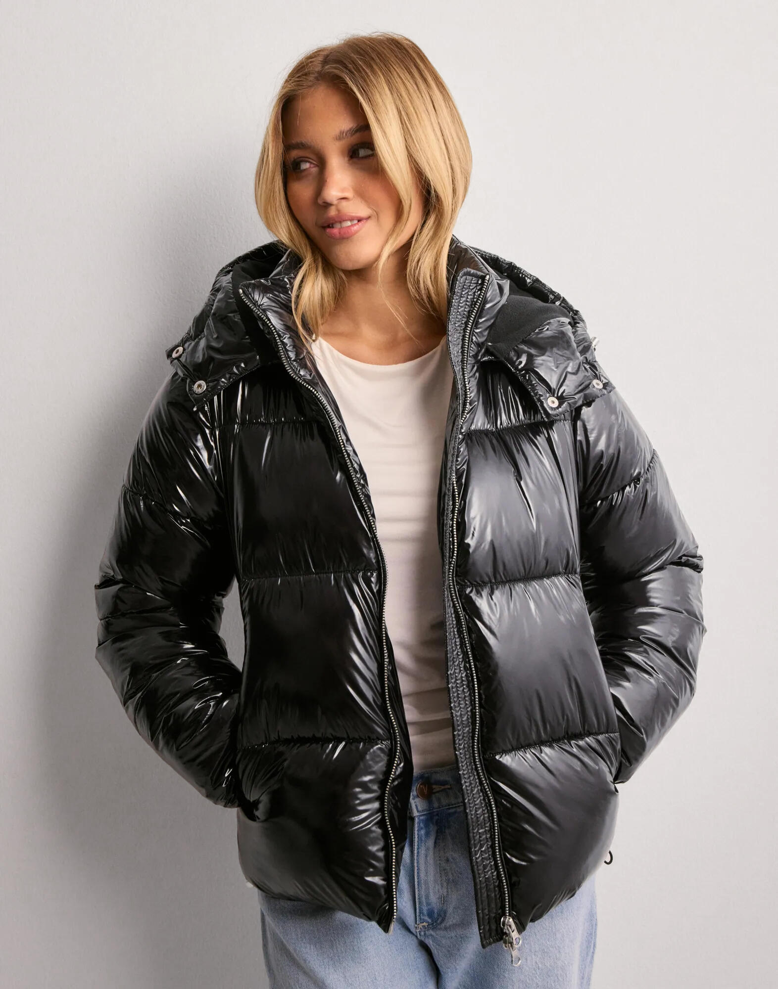 Buy Only ONLNEWCOOL PUFFER JACKET OTW NOOS - Black | Nelly.com Buy Only ONLNEWCOOL PUFFER JACKET OTW NOOS - Black | Nelly.com