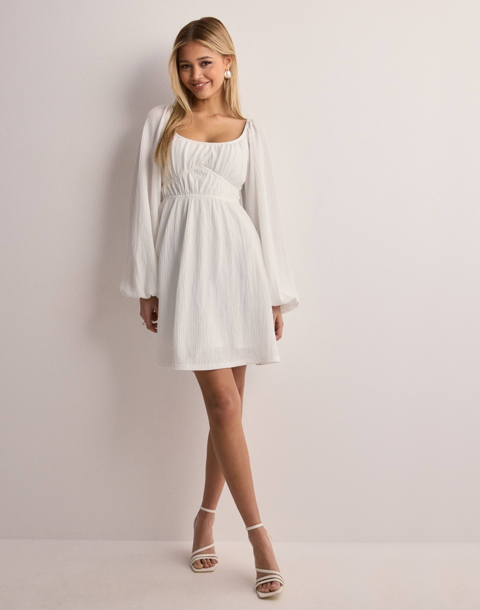Köp Nelly Fine Detail Dress - White | Nelly.com