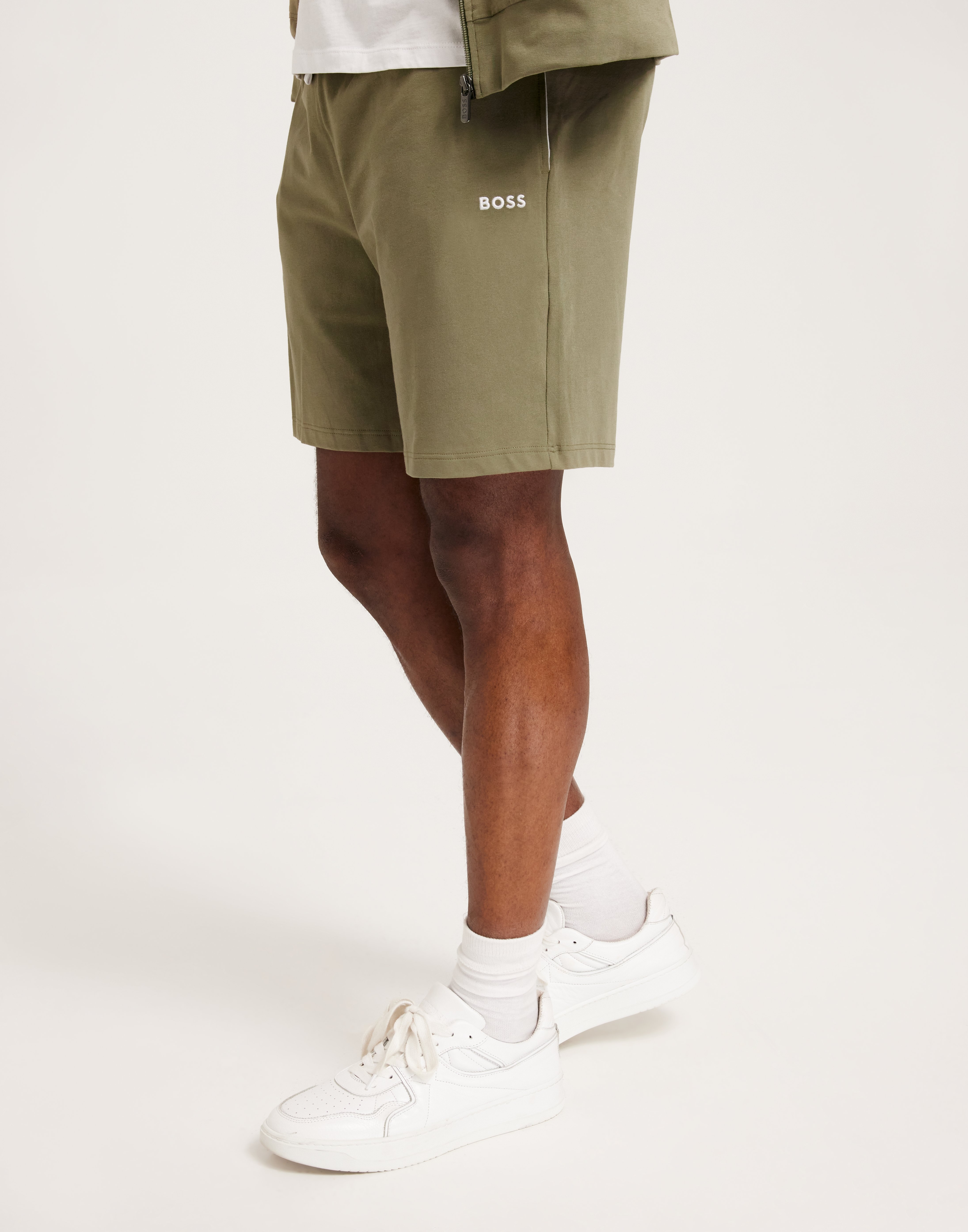 Köp BOSS Mix&Match Short CW 10241810 02 - *NY*Light/Pastel Green | NLYMAN