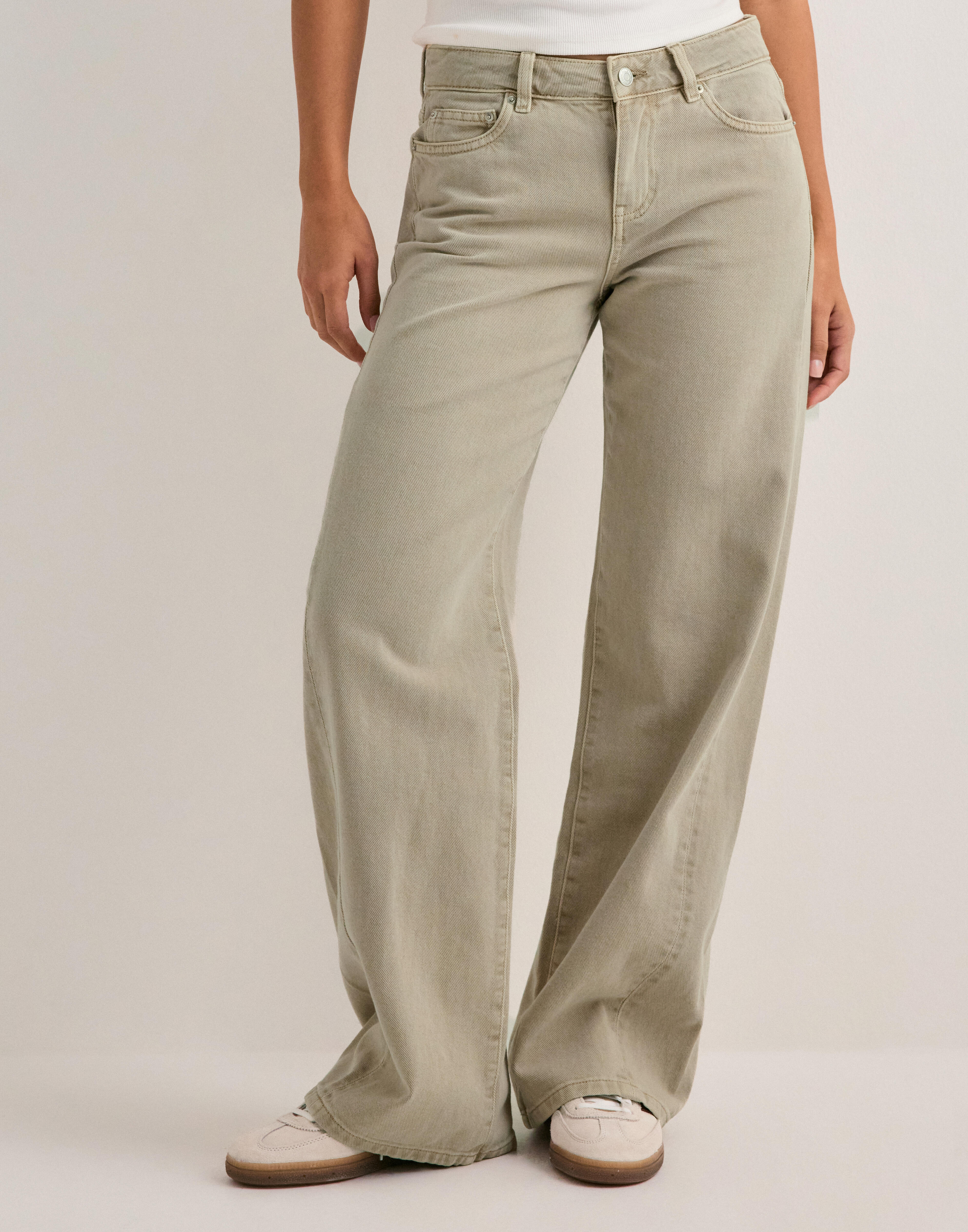 Buy Gina Tricot Low wide jeans - Beige | Nelly.com