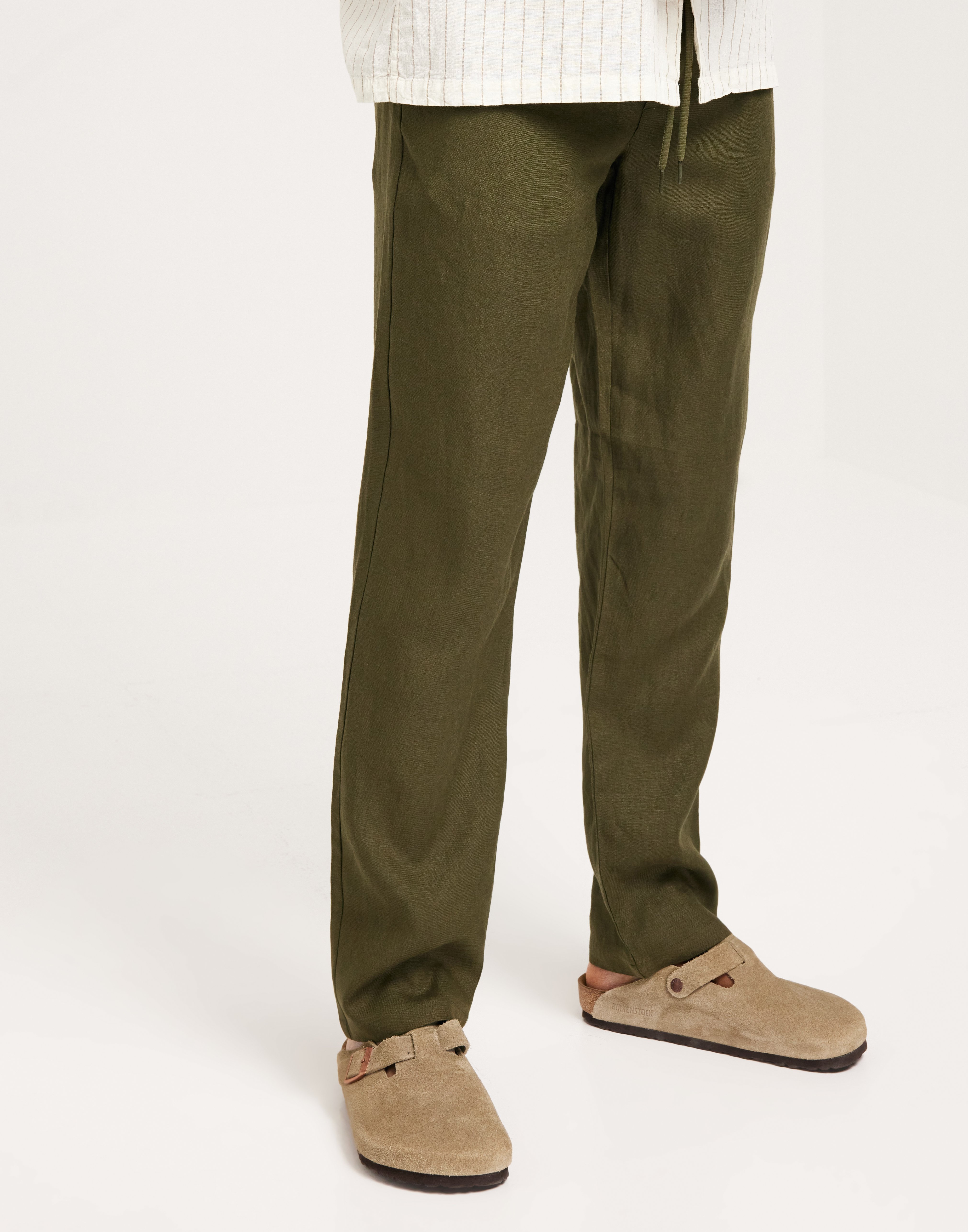 Köp Les Deux Patrick Linen Pants - Olive Night | NLYMAN