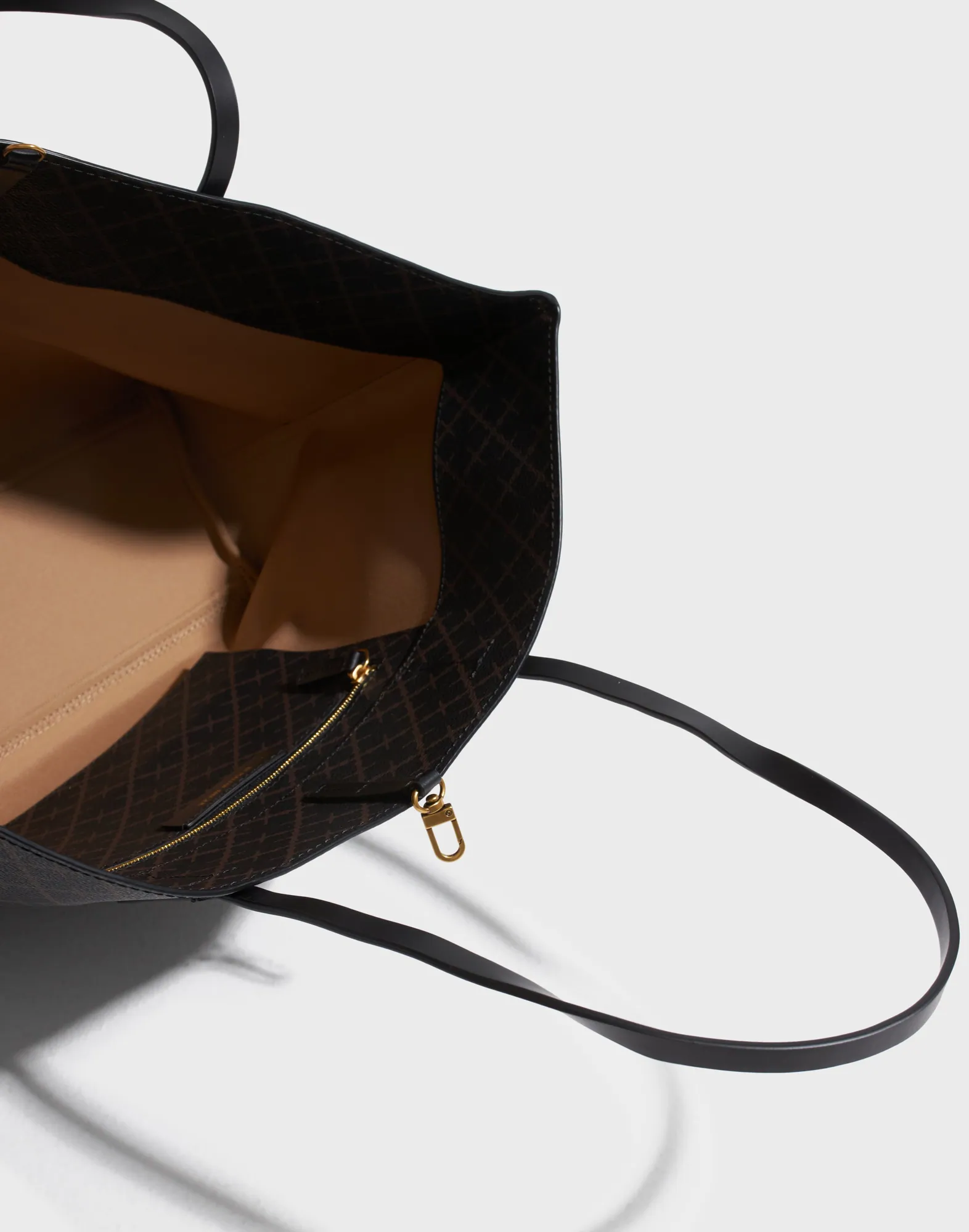 Kjøp By Malene Birger ABIGAIL - Dark Chocolate | Nelly.com