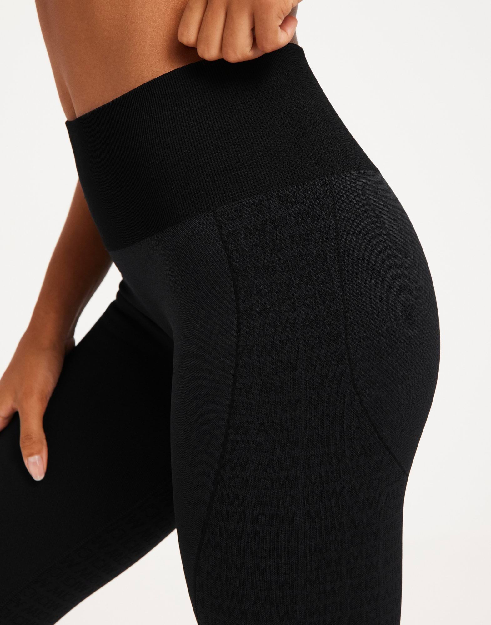 Buy ICANIWILL Signature Seamless Tights - Black | Nelly.com