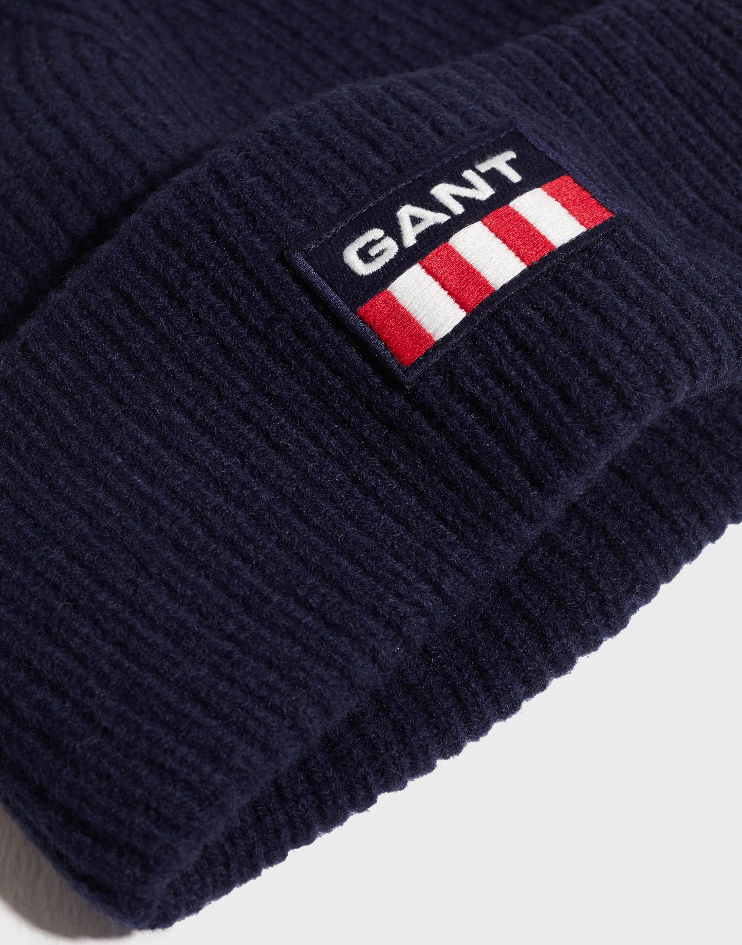 Köp Gant UNISEX. GANT RETRO LOGO BEANIE - Blue | Nelly.com