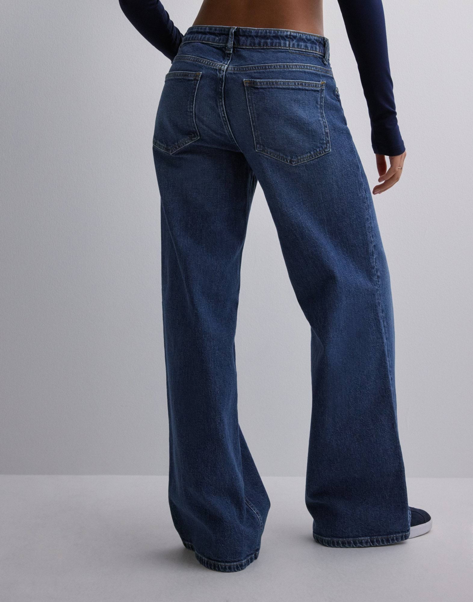 Buy Only ONLCHRIS REG LOW WIDE DNM C2C SOO02 - Dark Medium Blue Denim ...