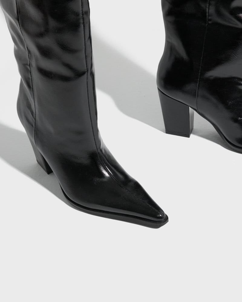 Kjøp Nelly Wide Leg Pointy Boot - Black | Nelly.com