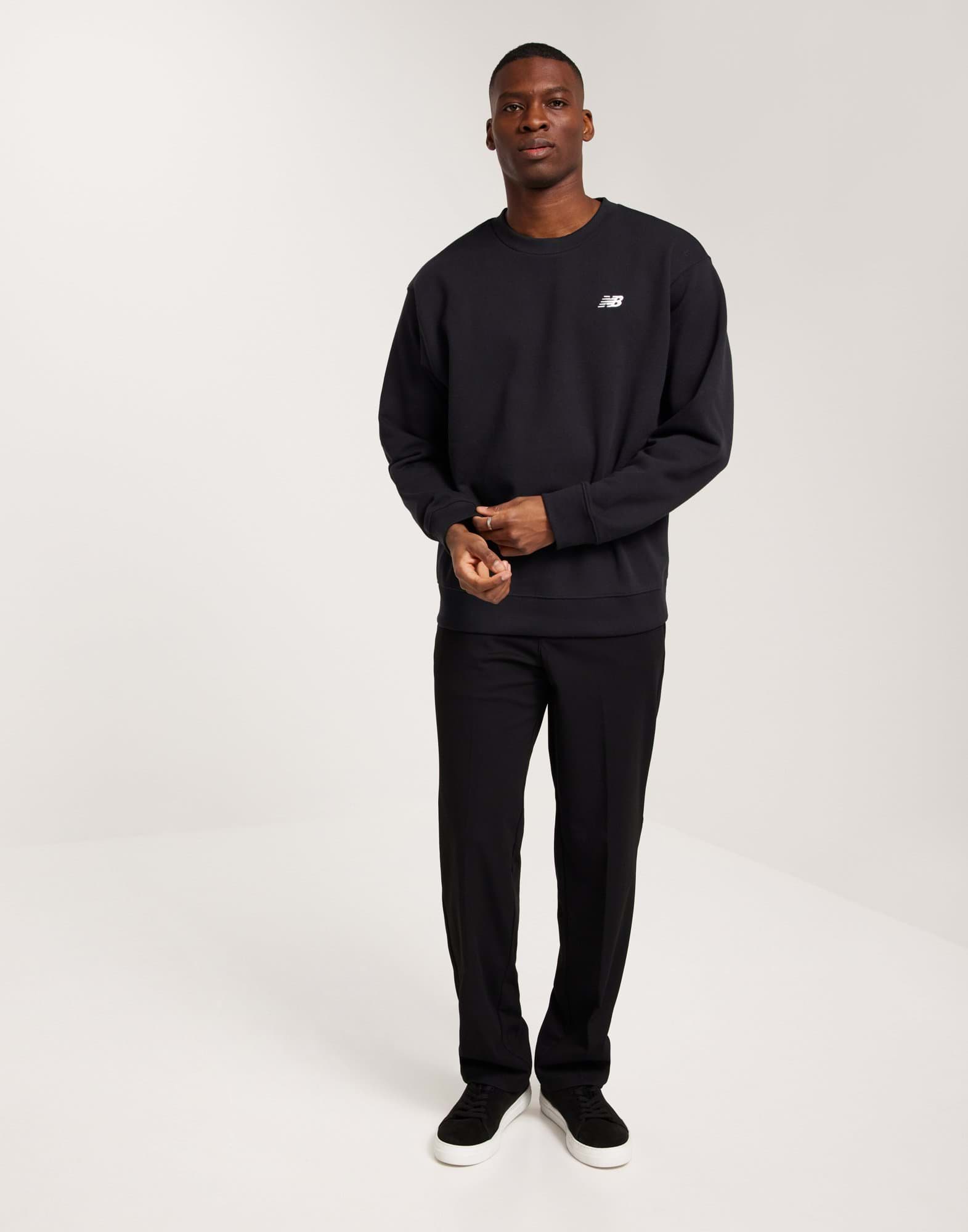 Buy New Balance New Balance Small Logo French Terry Crew - Black | NLYMAN