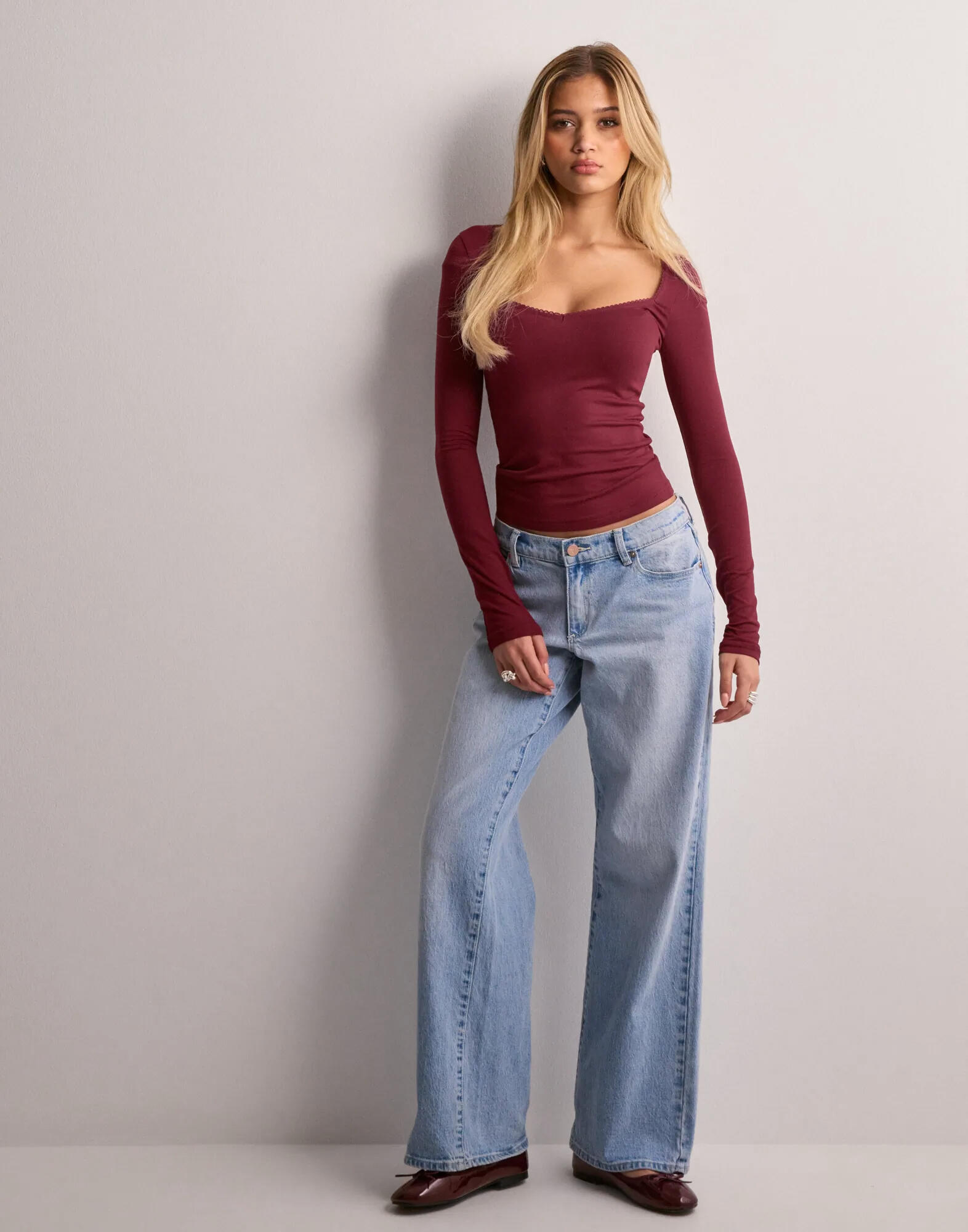 Köp Nelly Romance Shape LS Top - Burgundy | Nelly.com