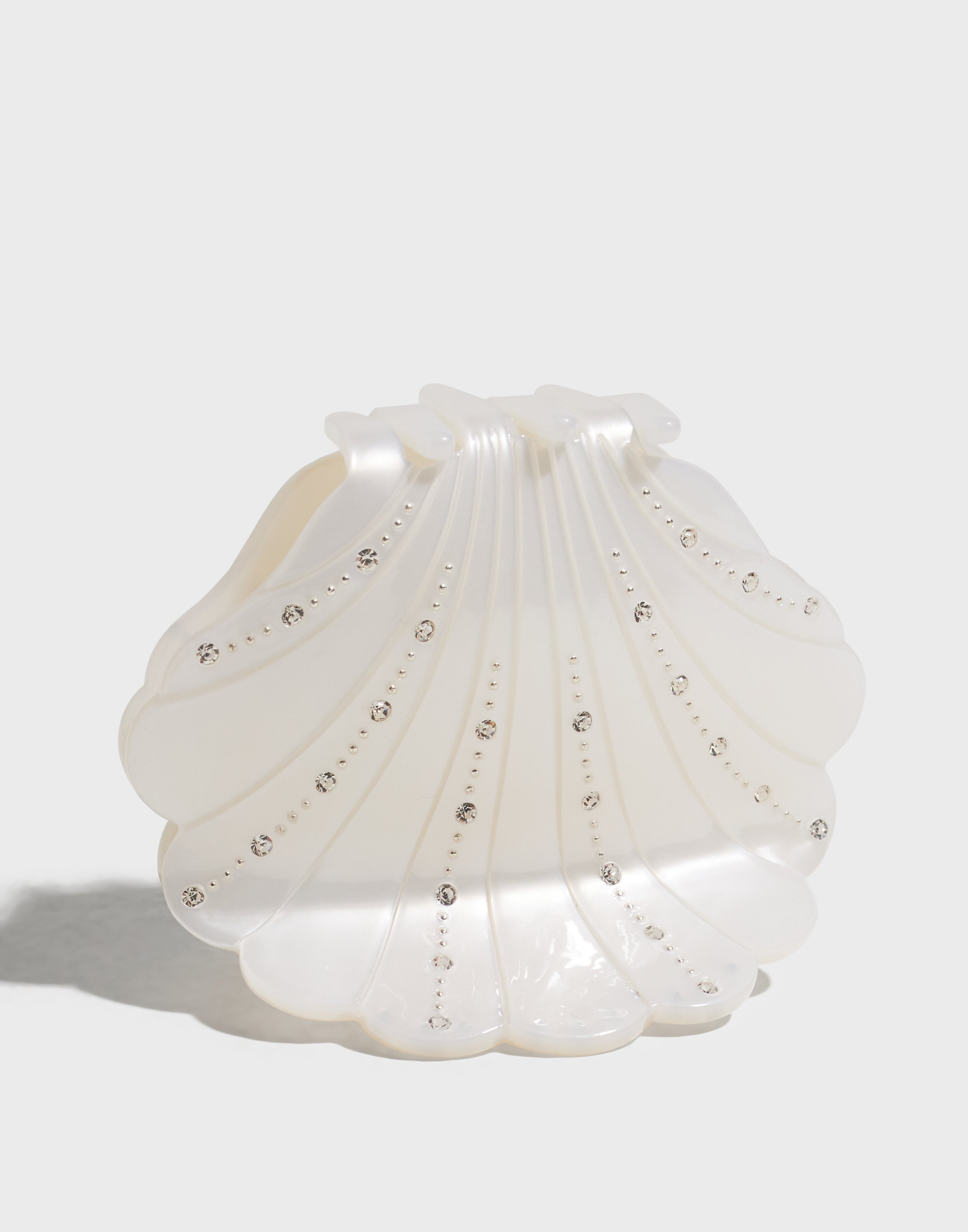 Köp Sui Ava Calico Scallop Shell Big - *NY*Deity | Nelly.com