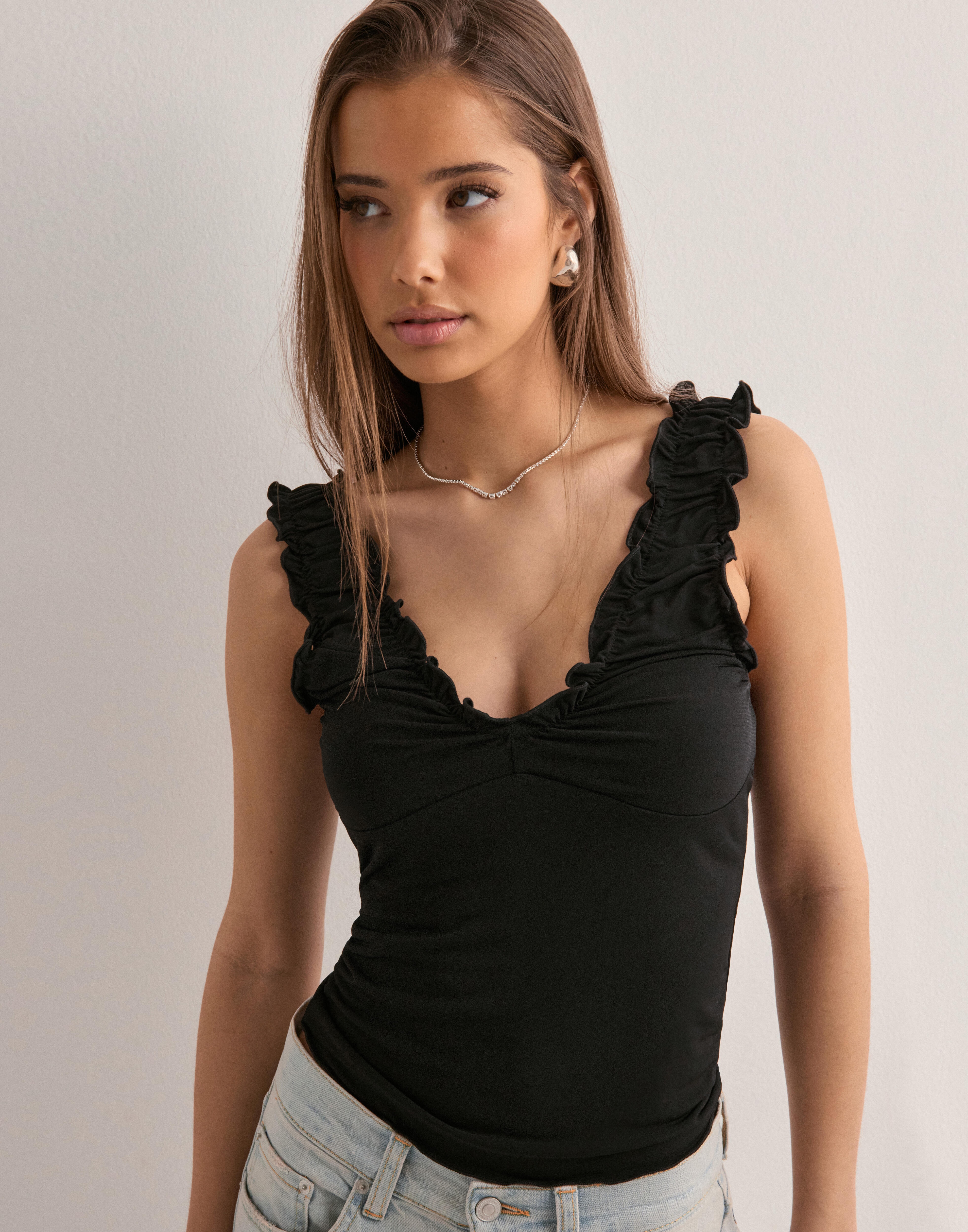 Buy Nelly Stunning Rouch Top - Black | Nelly.com