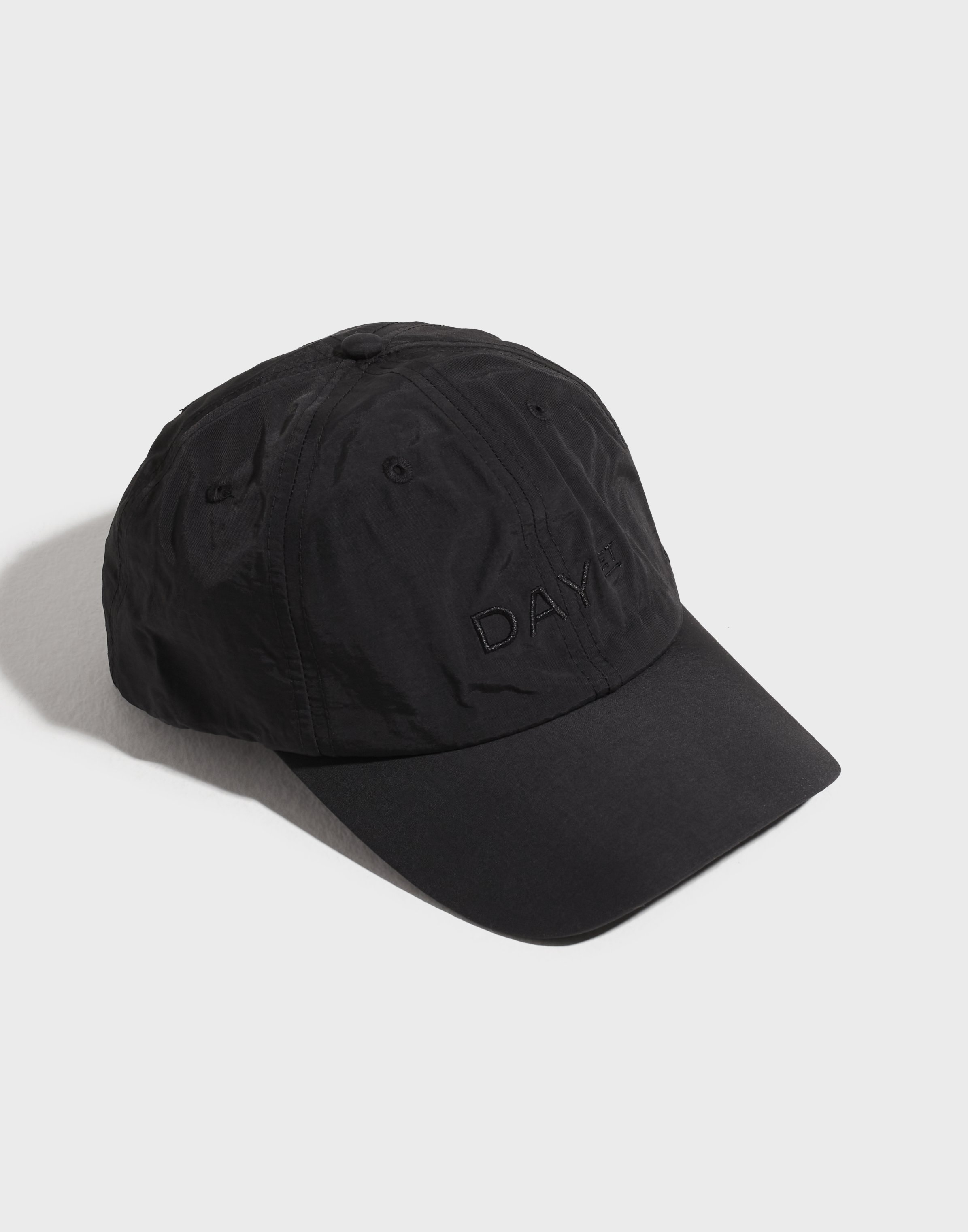 Buy DAY ET Day Sporty Cap - Black | Nelly.com