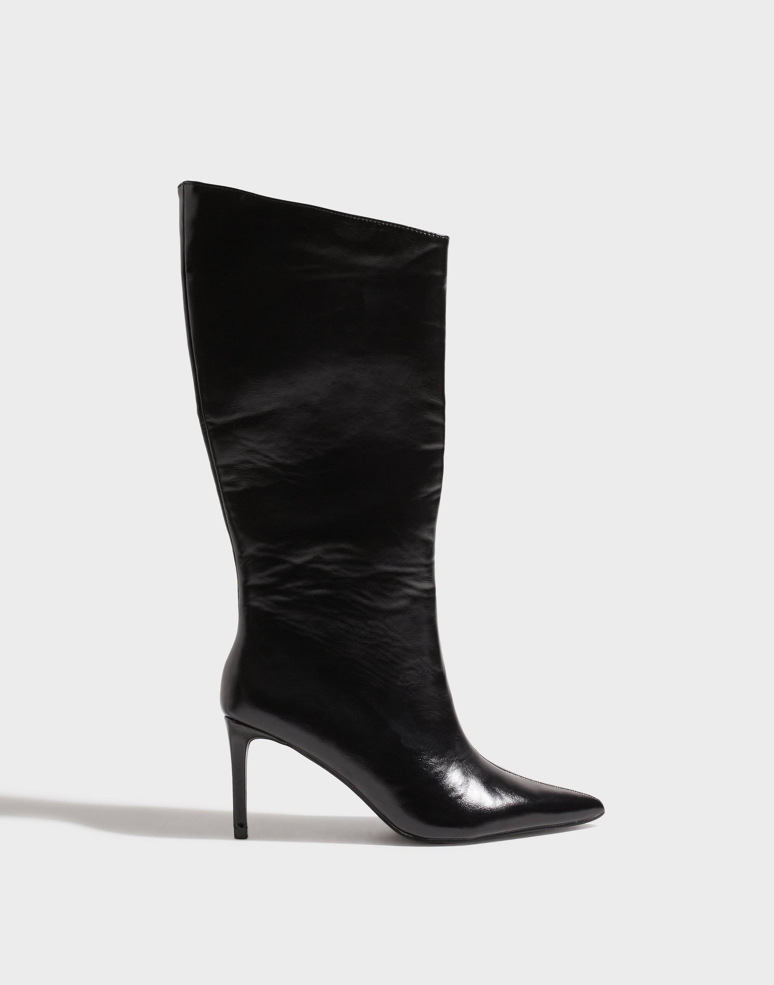 Buy Nelly Game On Pointy Boot - Black | Nelly.com