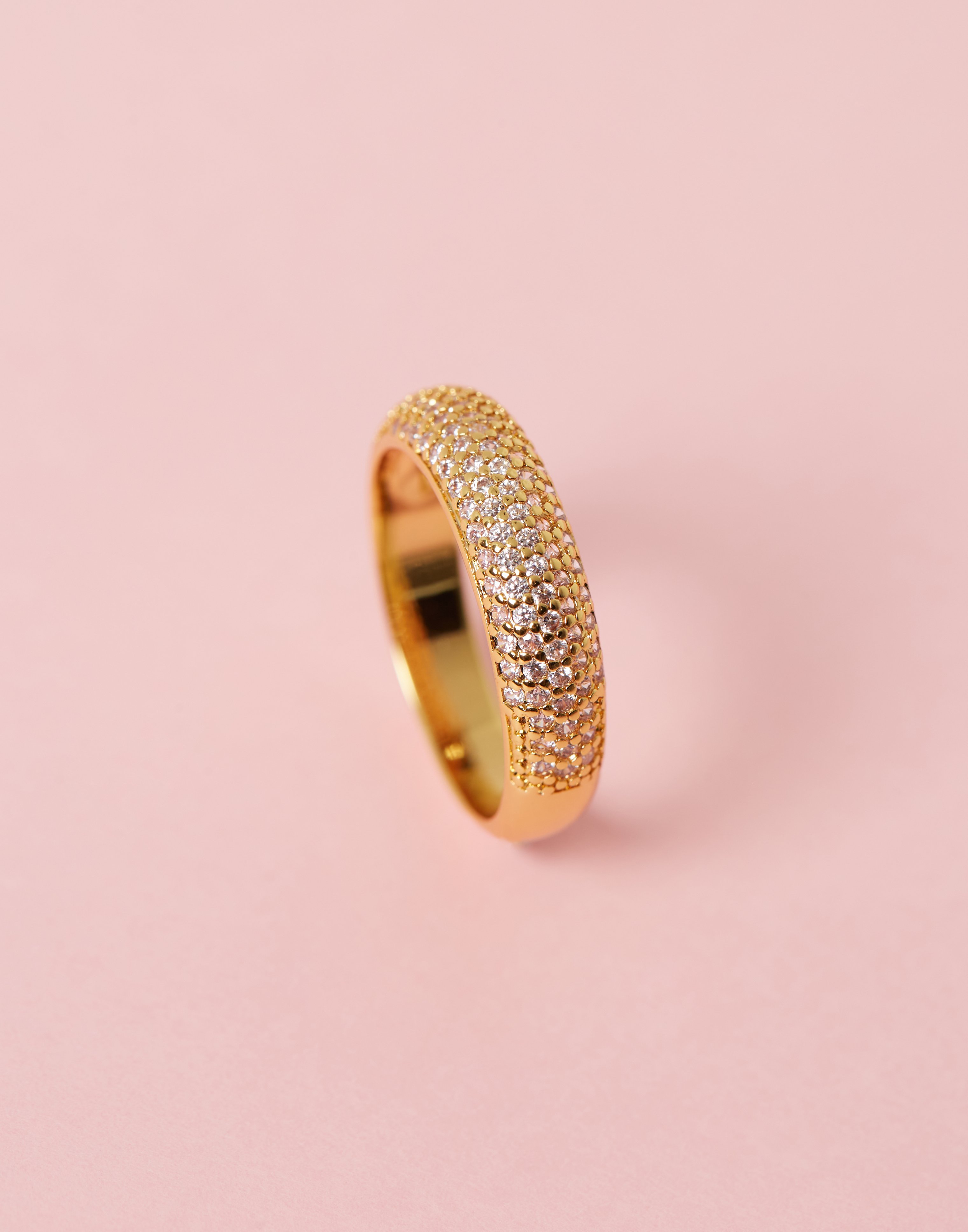 Osta Muli Collection Pave Dome Ring - Gold | Nelly.com