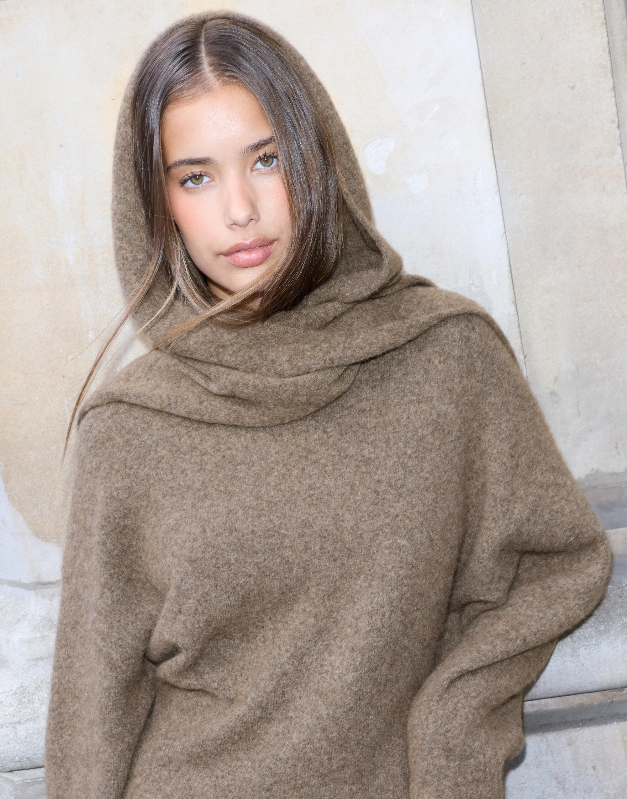 Kjøp Nelly Alpaca Blend Knit Hood Scarf - Brown | Nelly.com