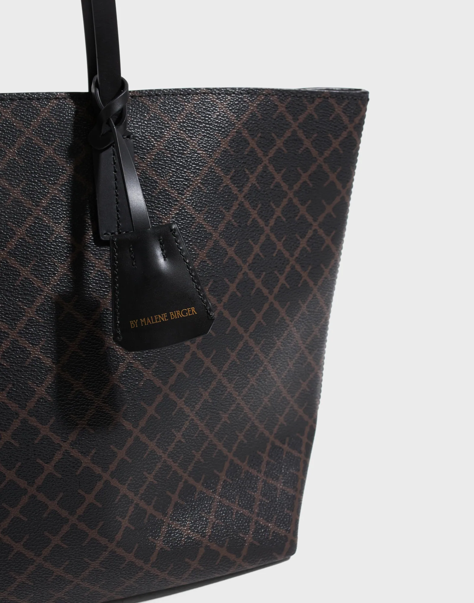 Kjøp By Malene Birger ABIGAIL - Dark Chocolate | Nelly.com