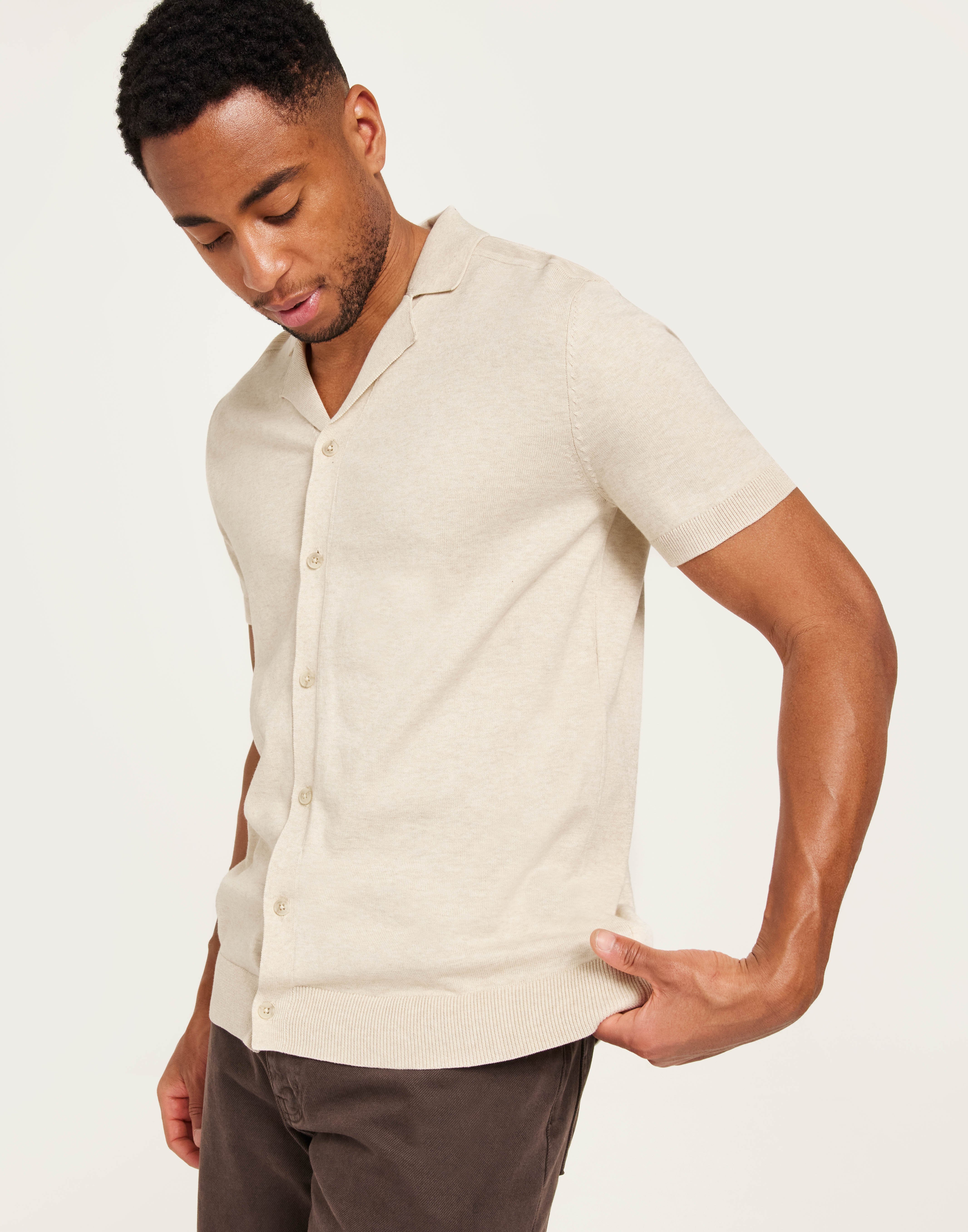 Köp Selected Homme SLHBERG SS KNIT CUBAN CARDIGAN B - Fog Melange | NLYMAN