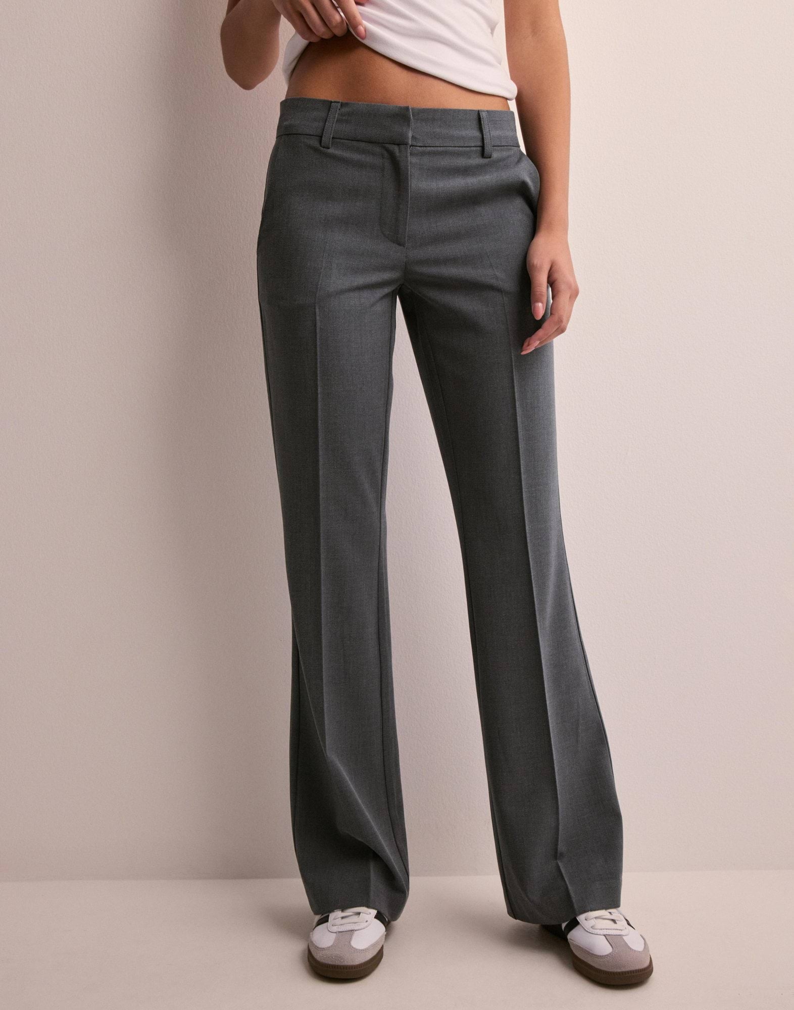 Buy Nelly Low Waist Flare Suit Pants - Dark Grey | Nelly.com