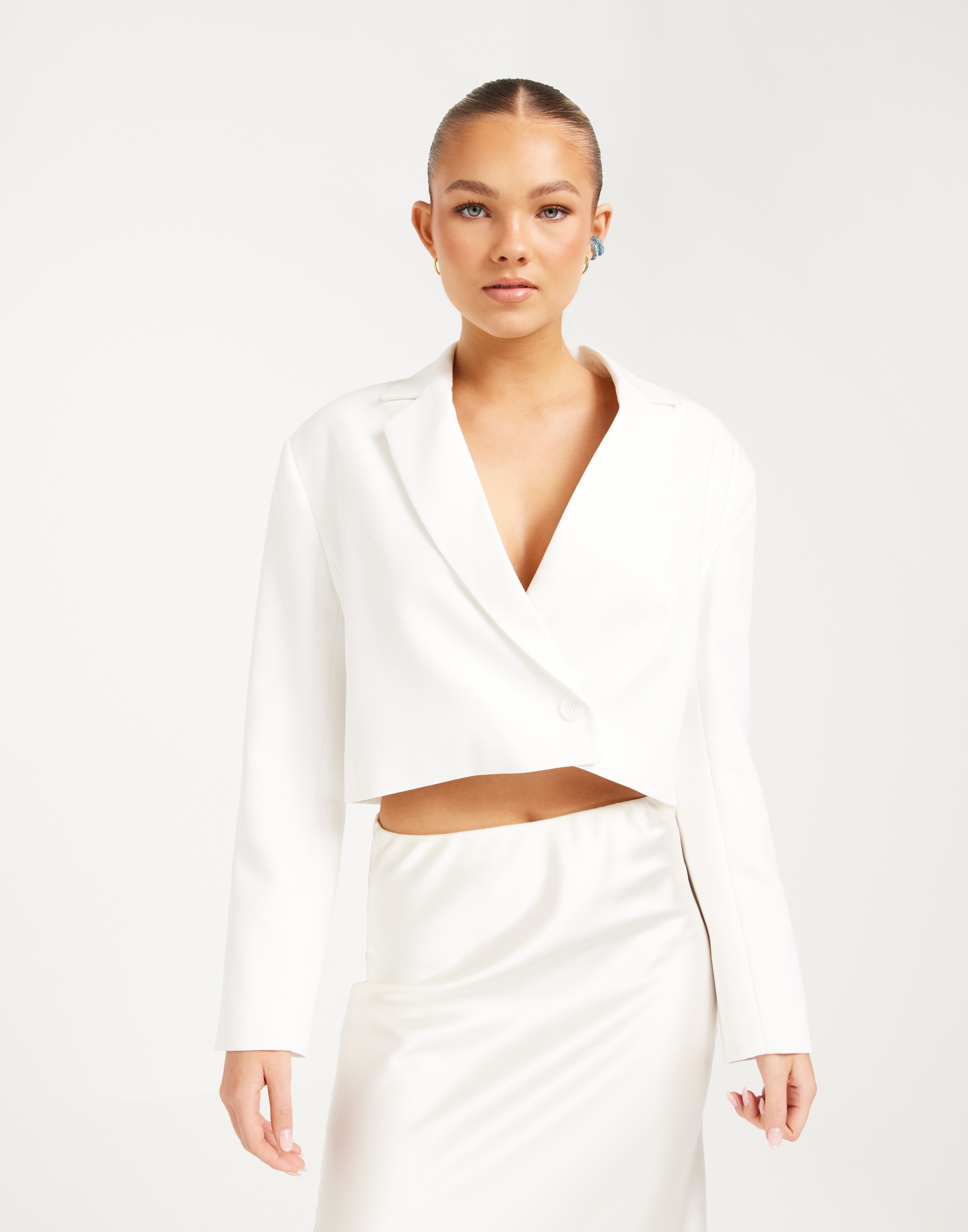 Buy Gina Tricot Tammie Cropped Blazer - White | Nelly.com