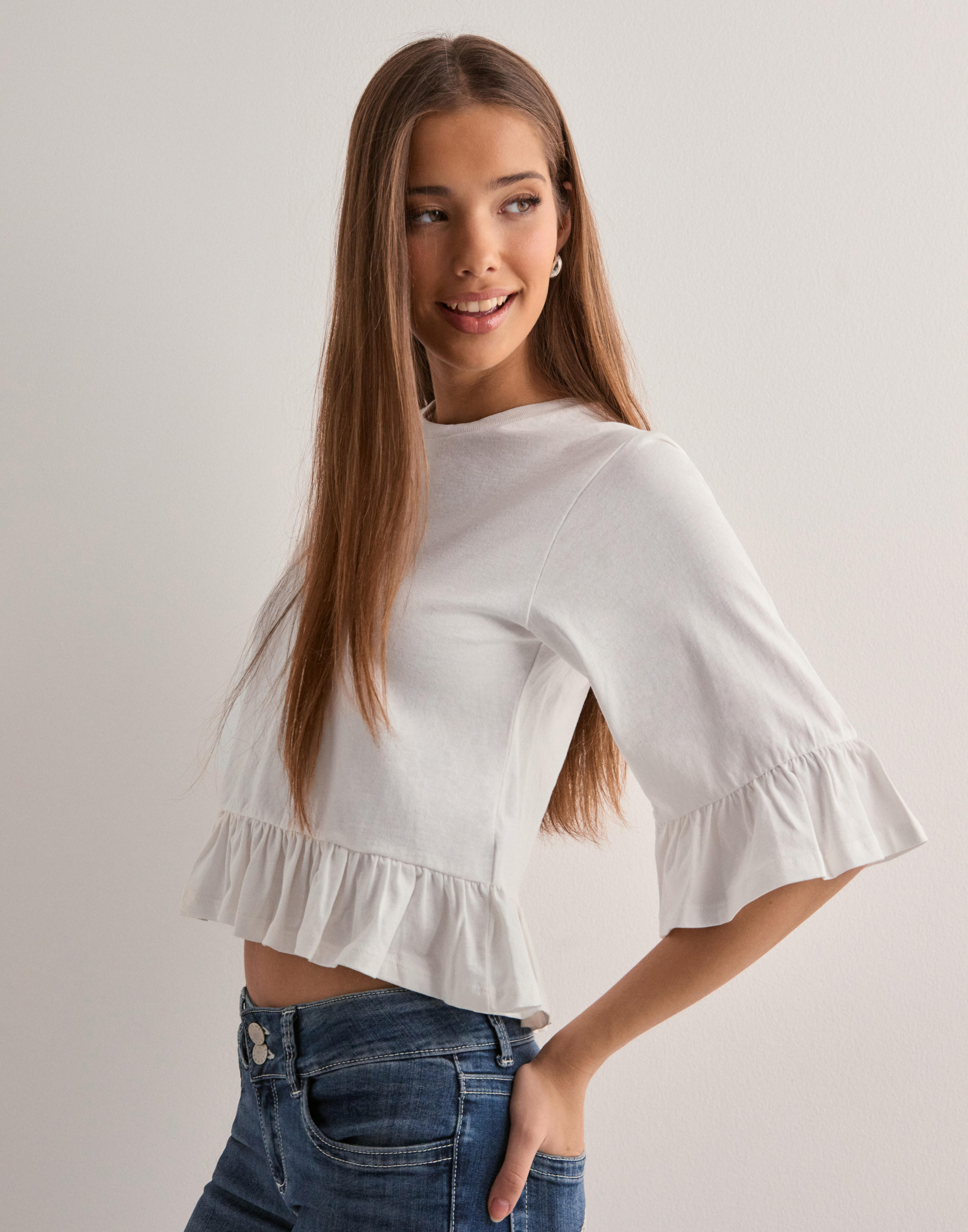 Kjøp Nelly Lovely Frill Tee - White | Nelly.com