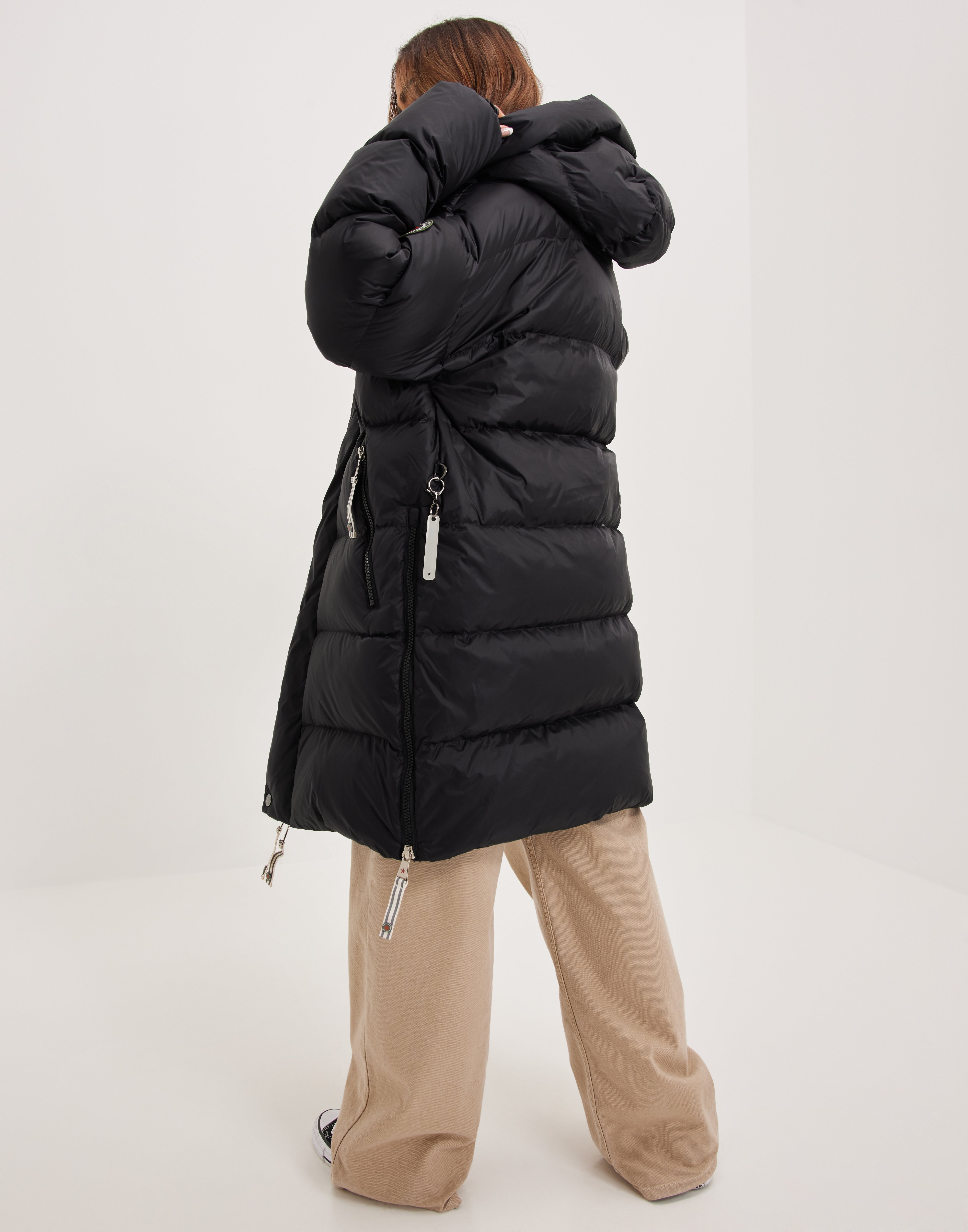 Kjøp CAYA Ginny - Black | Nelly.com