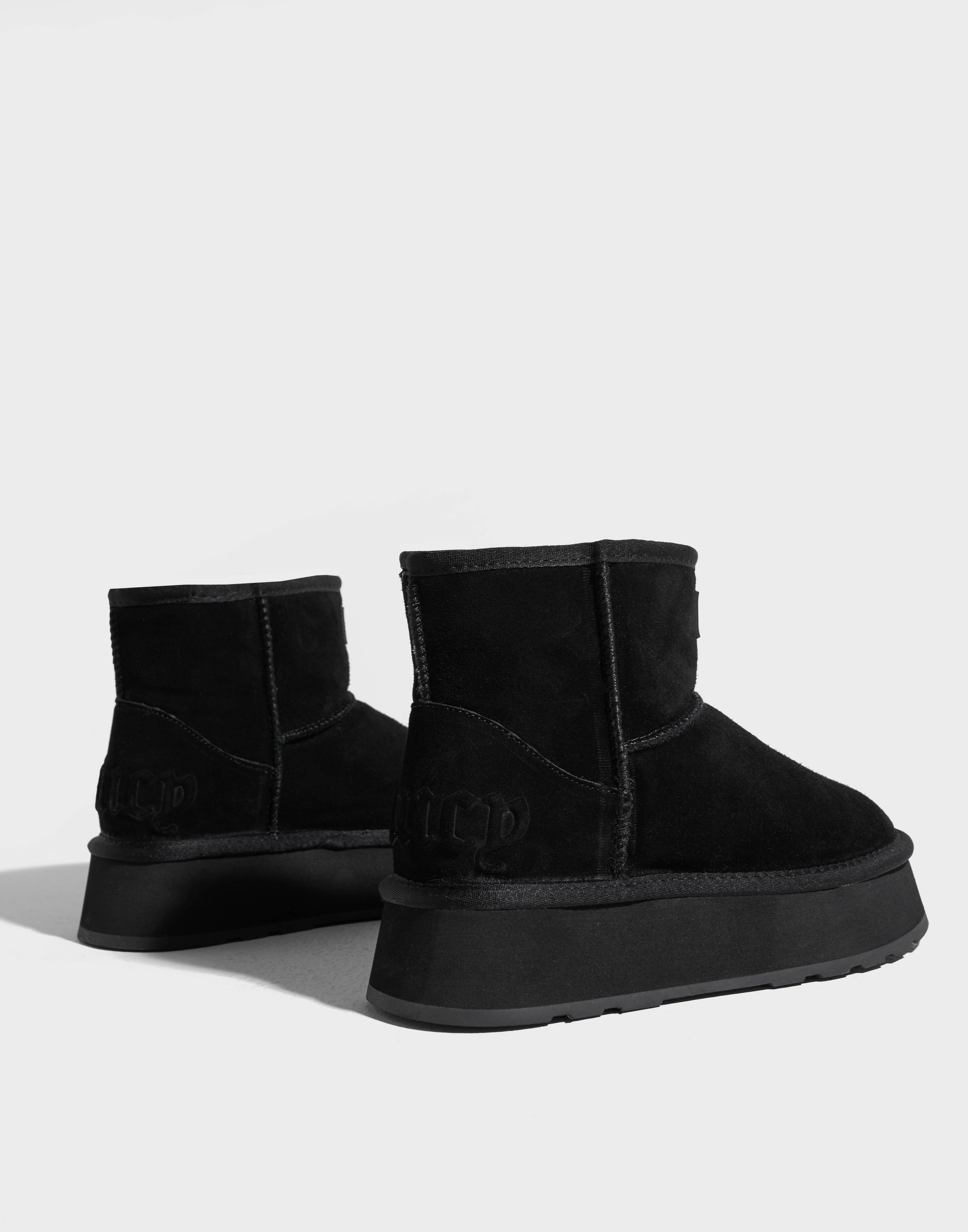 Köp Juicy Couture MANDY SHEEPSKIN BOOT - Black | Nelly.com