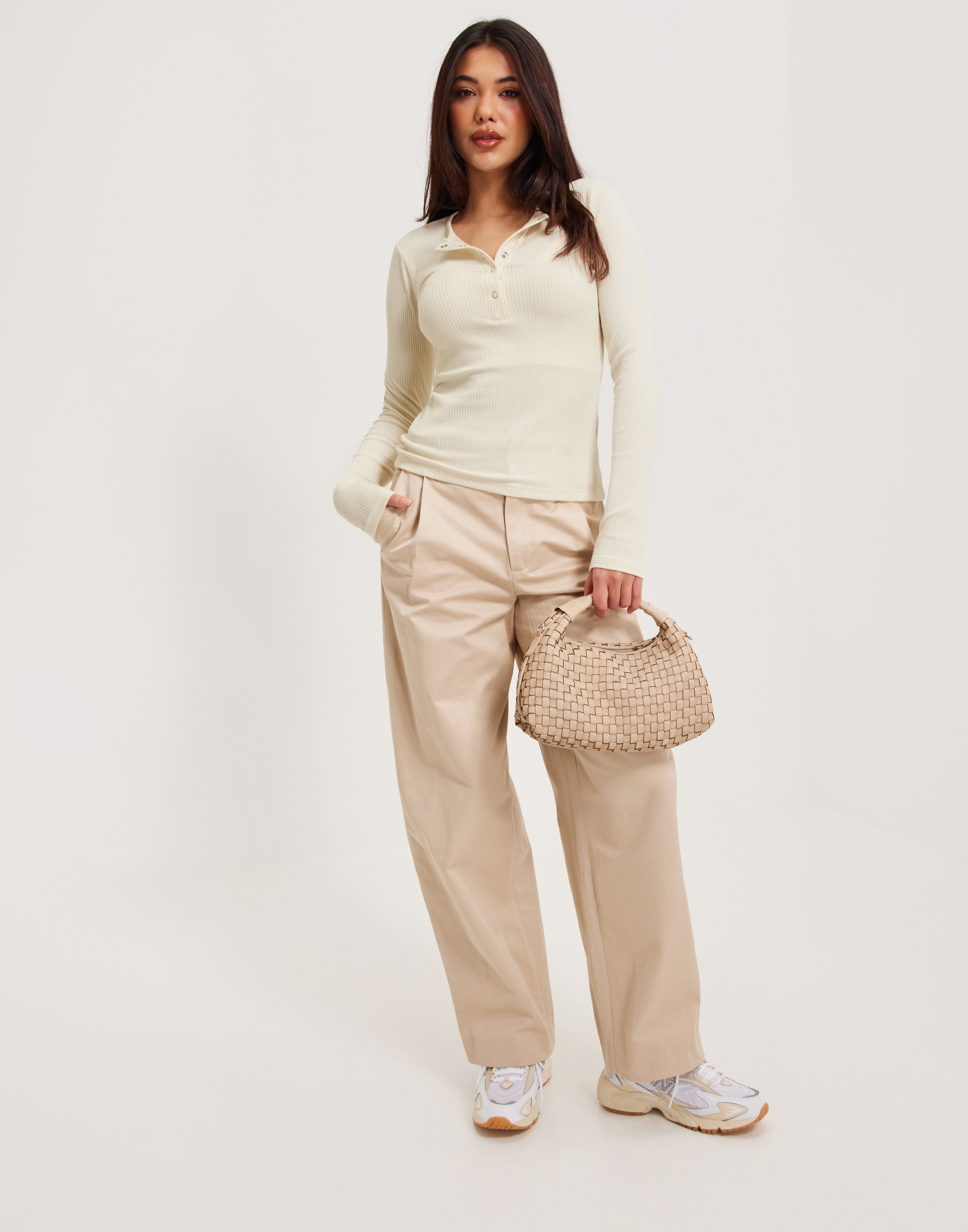 Buy Nelly Button Rib Top - White | Nelly.com