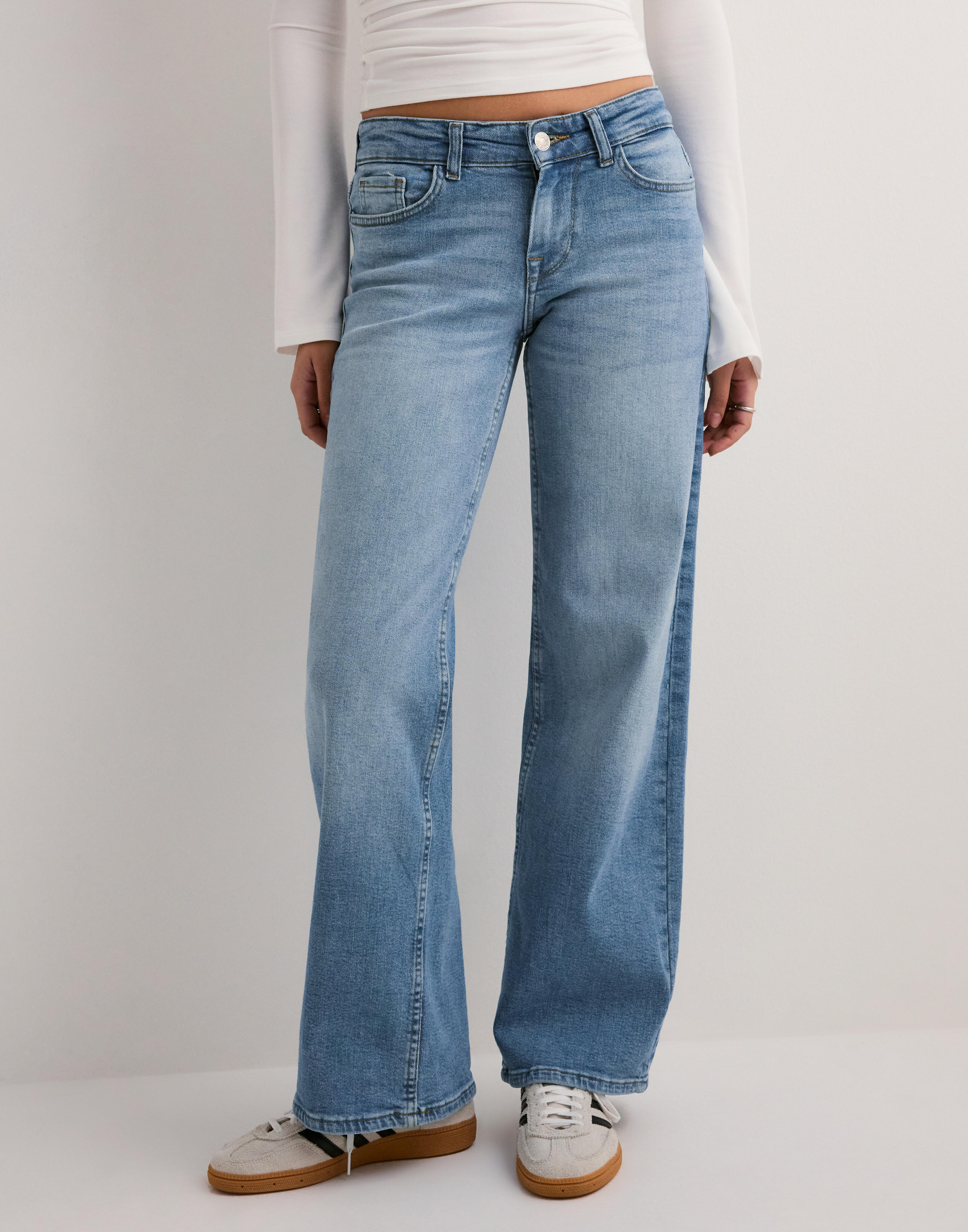 Buy Only ONLJUDY LW WIDE LEG DNM TAI EPP - Light Blue Denim | Nelly.com