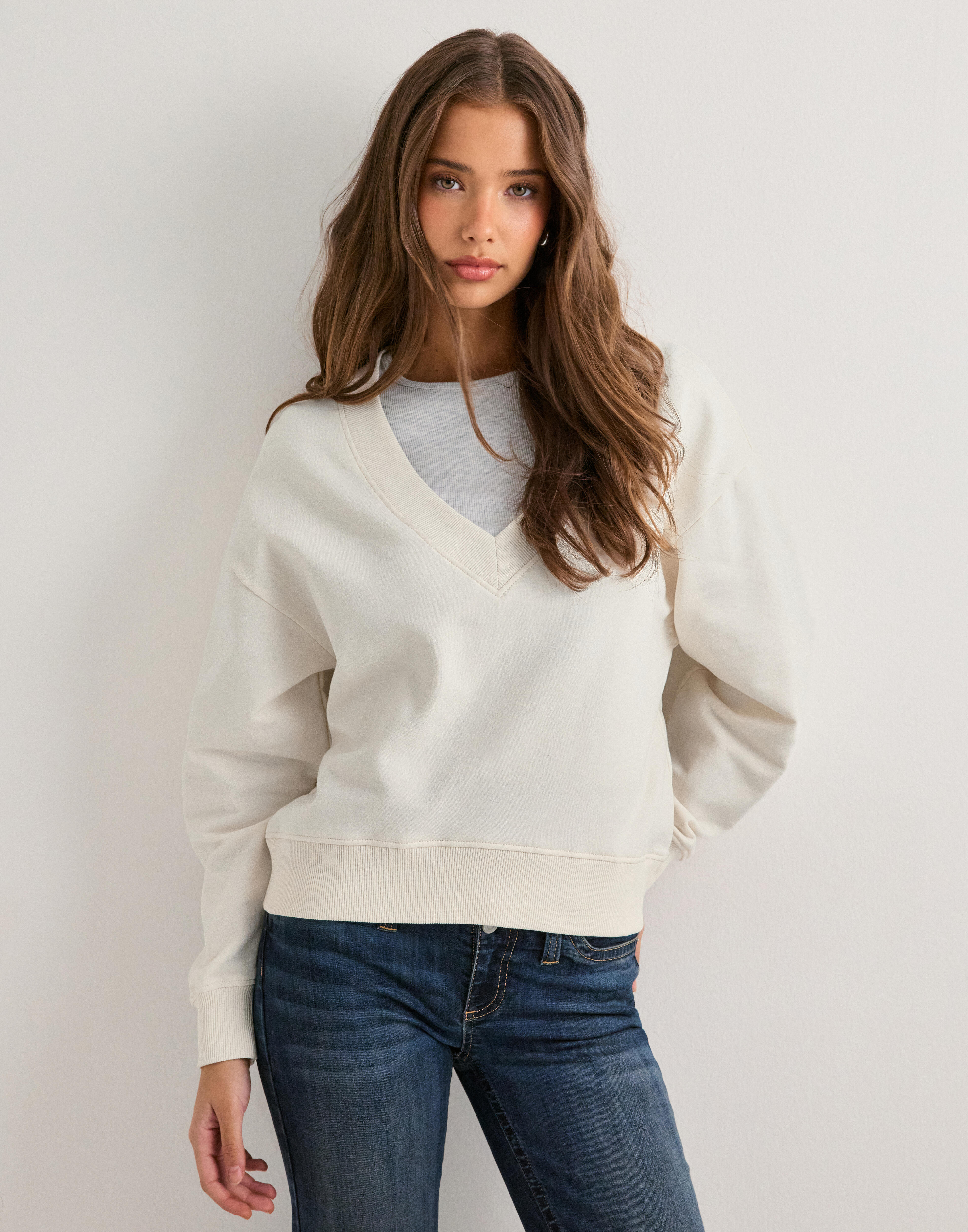 Buy Nelly V Neck Barrel Sweat - White | Nelly.com